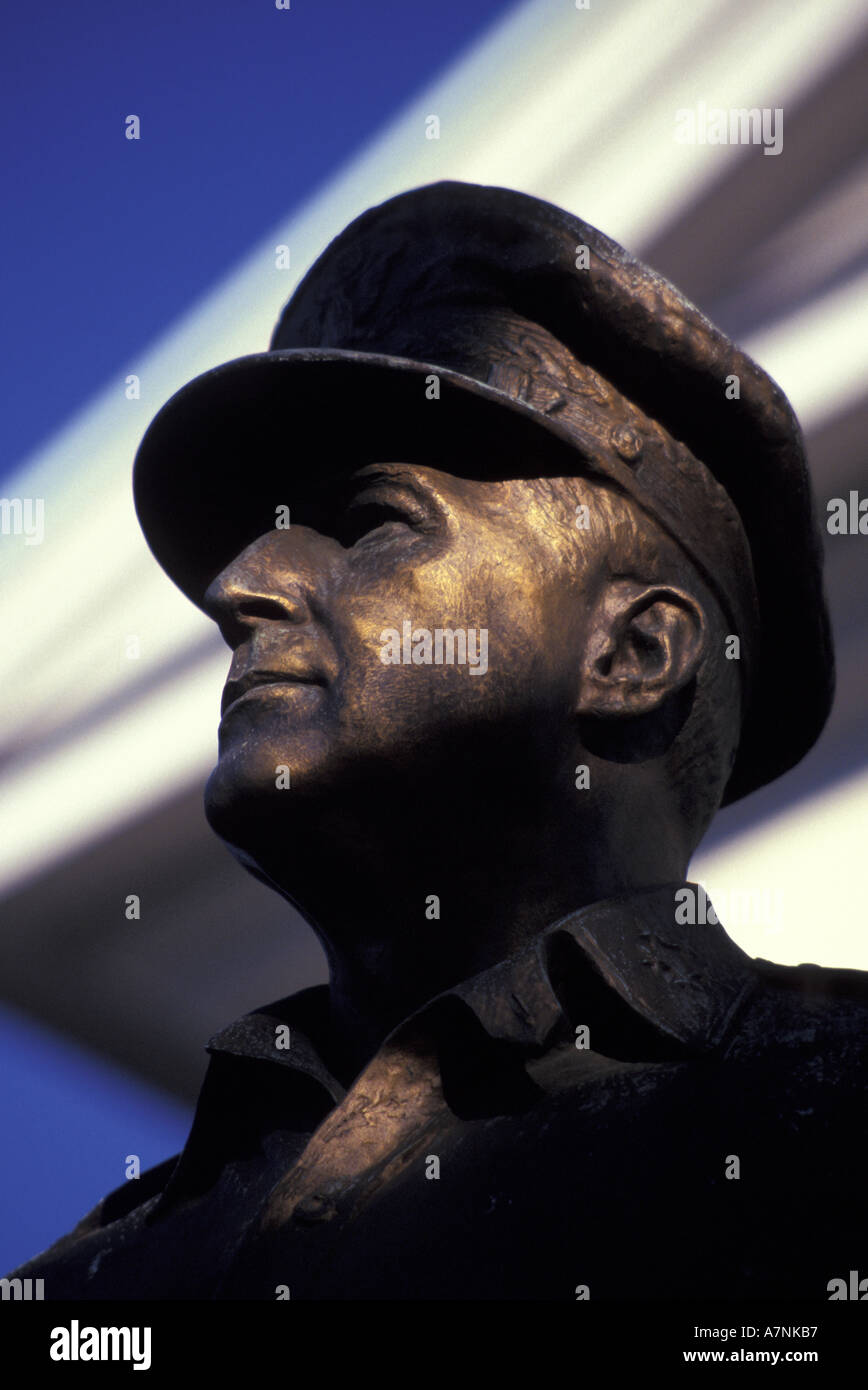 Douglas macarthur portrait hi-res stock photography and images - Alamy