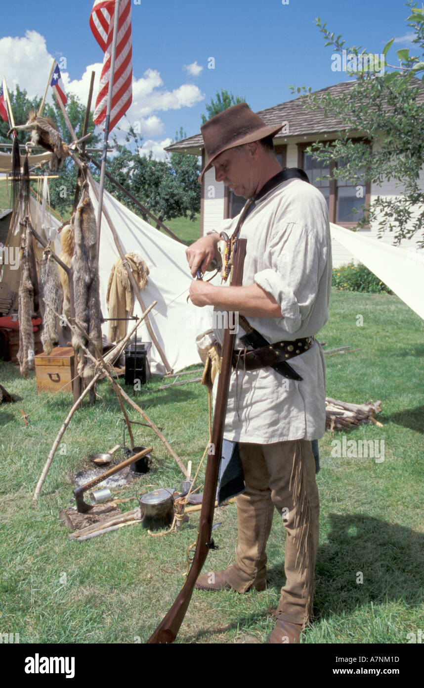 Fur trade 1800's hi-res stock photography and images - Alamy