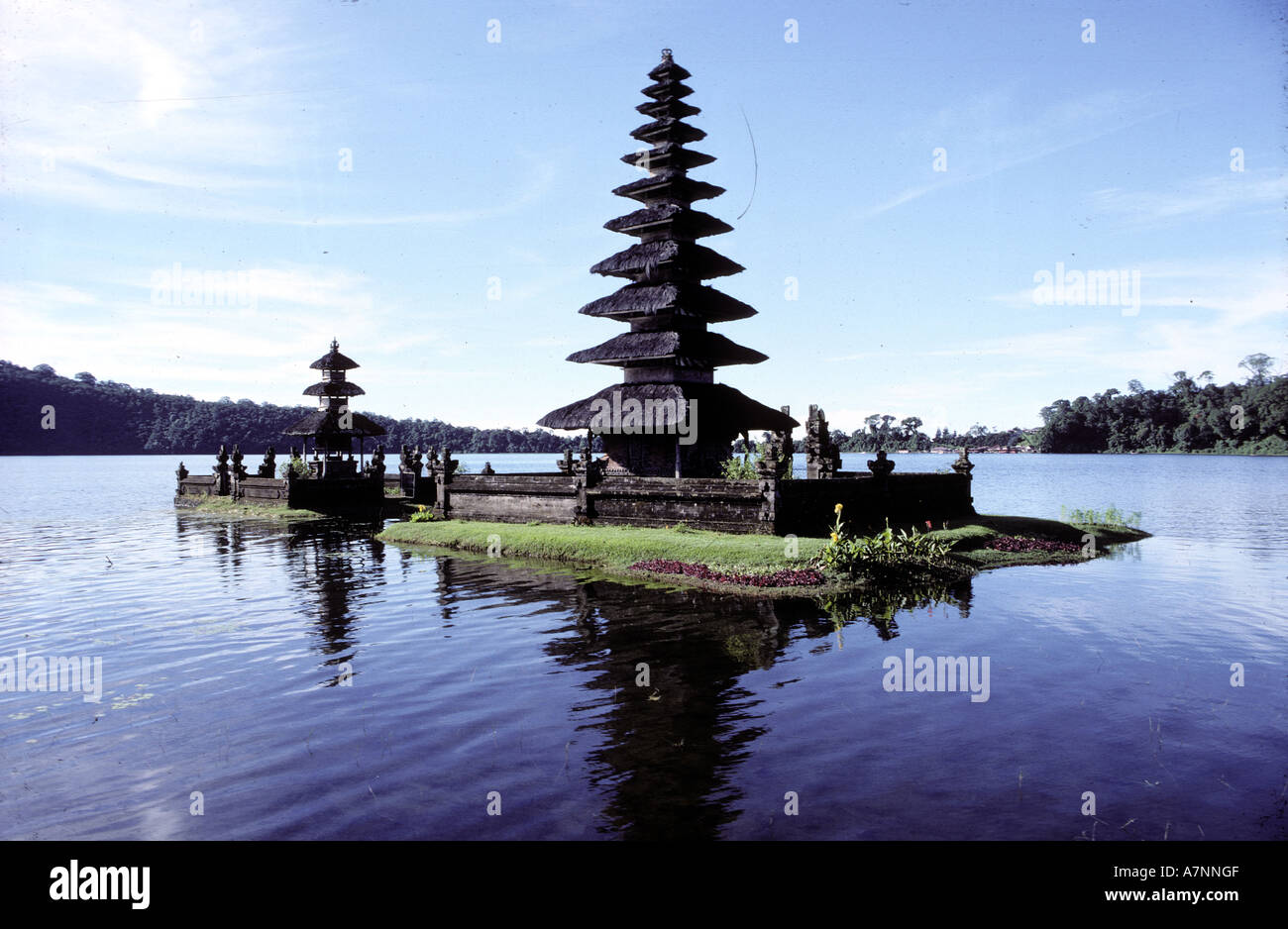 Indonesia, Bali, Bratan lake, Ulu Danu temple Stock Photo - Alamy