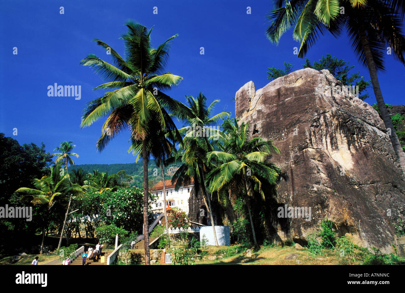 Aluvihara hi-res stock photography and images - Alamy