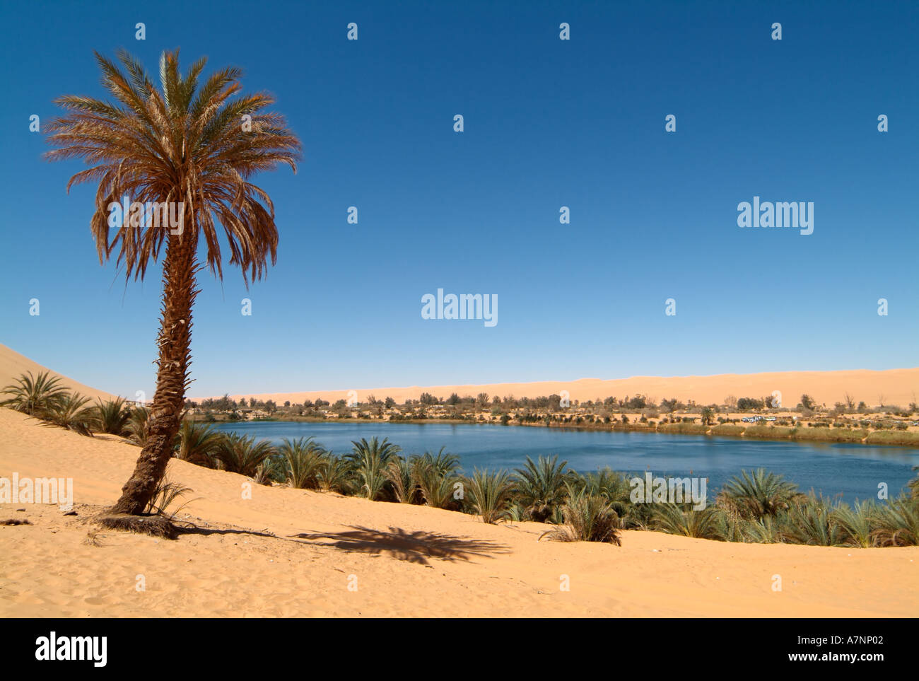 Libya ubari lakes hi-res stock photography and images - Alamy