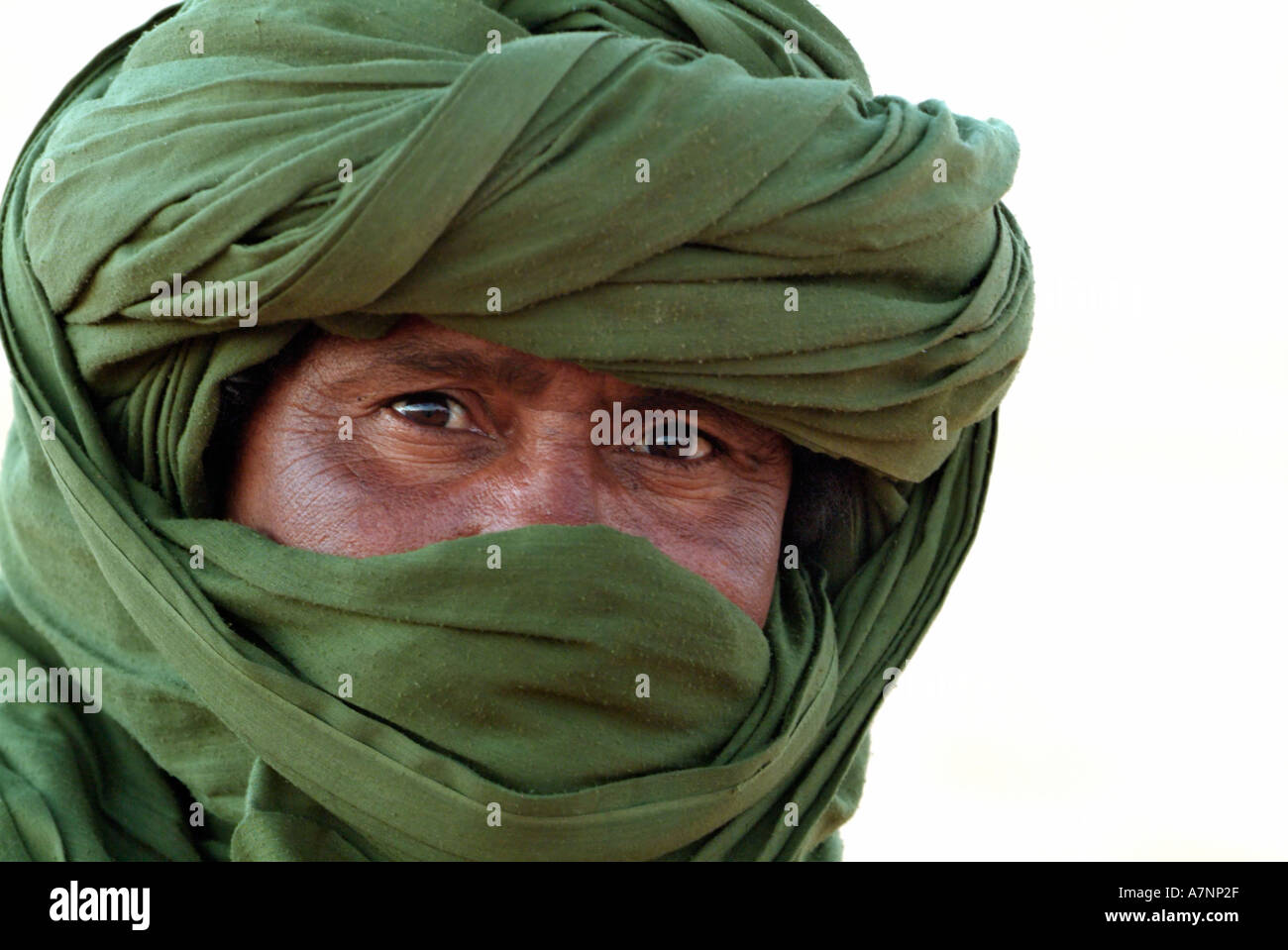 Tuareg man, Sahara Desert, Libya - High ISO image Stock Photo - Alamy
