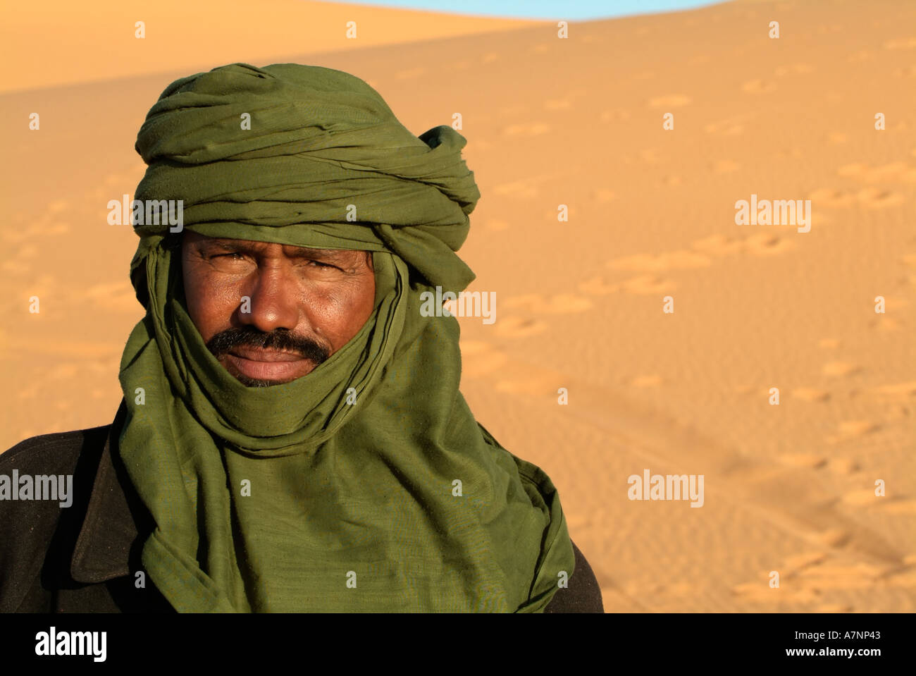 Tuareg man, Sahara Desert, Libya Stock Photo - Alamy