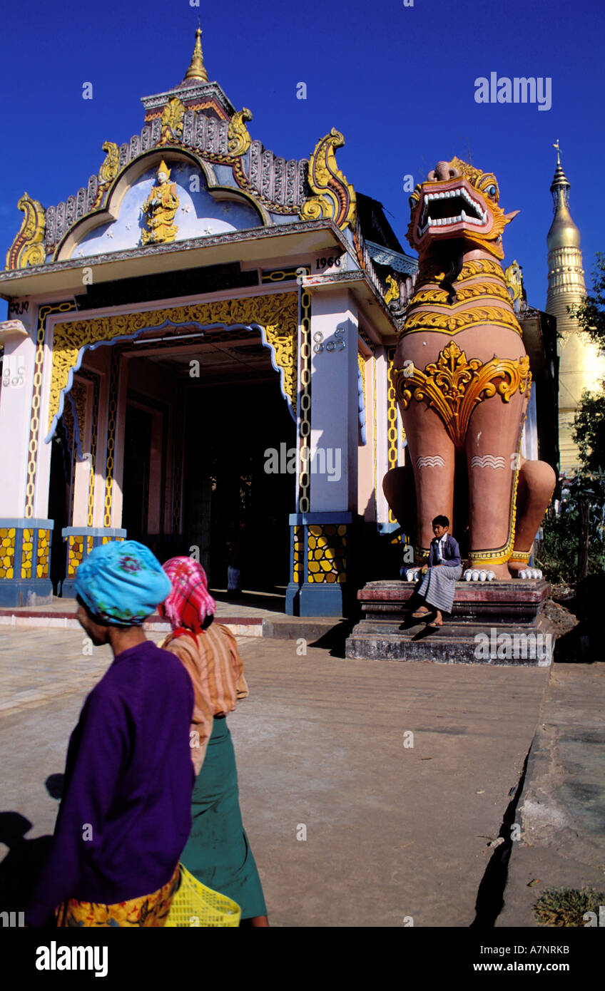 Myanmar (Burma), Pegu city, Shwenandaw pagoda Stock Photo - Alamy