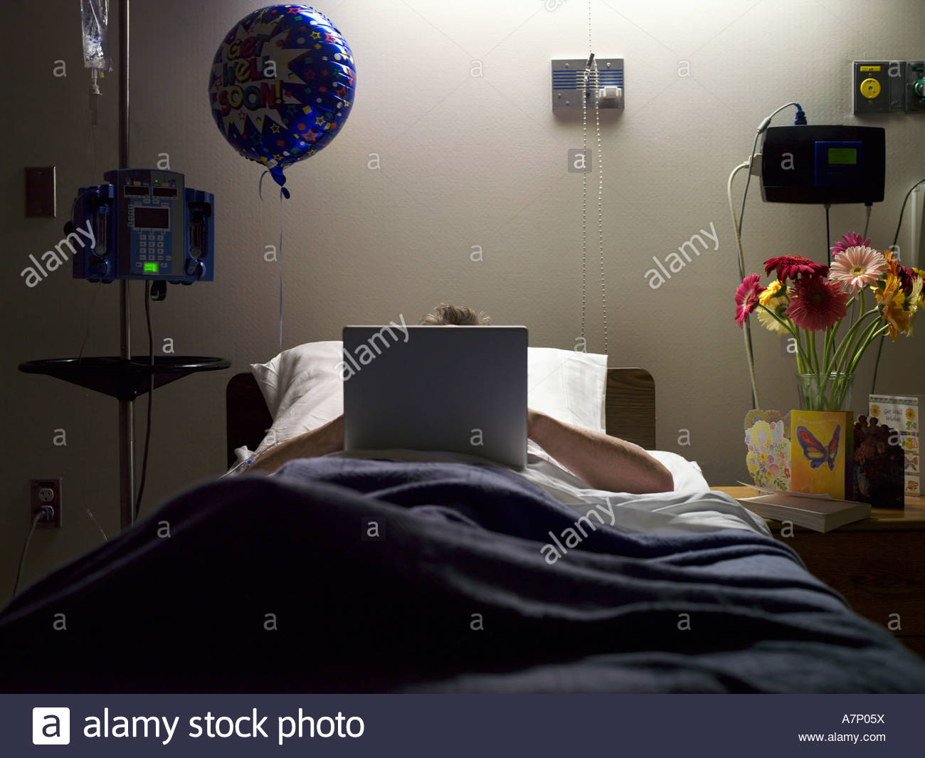 Patient Hospital Bed Dark Stock Photos & Patient Hospital Bed Dark ...