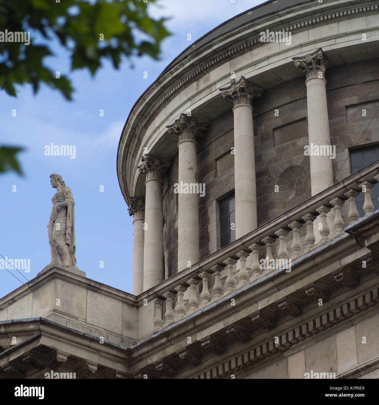 Dublin Ireland Four Courts Stock Photo - Alamy