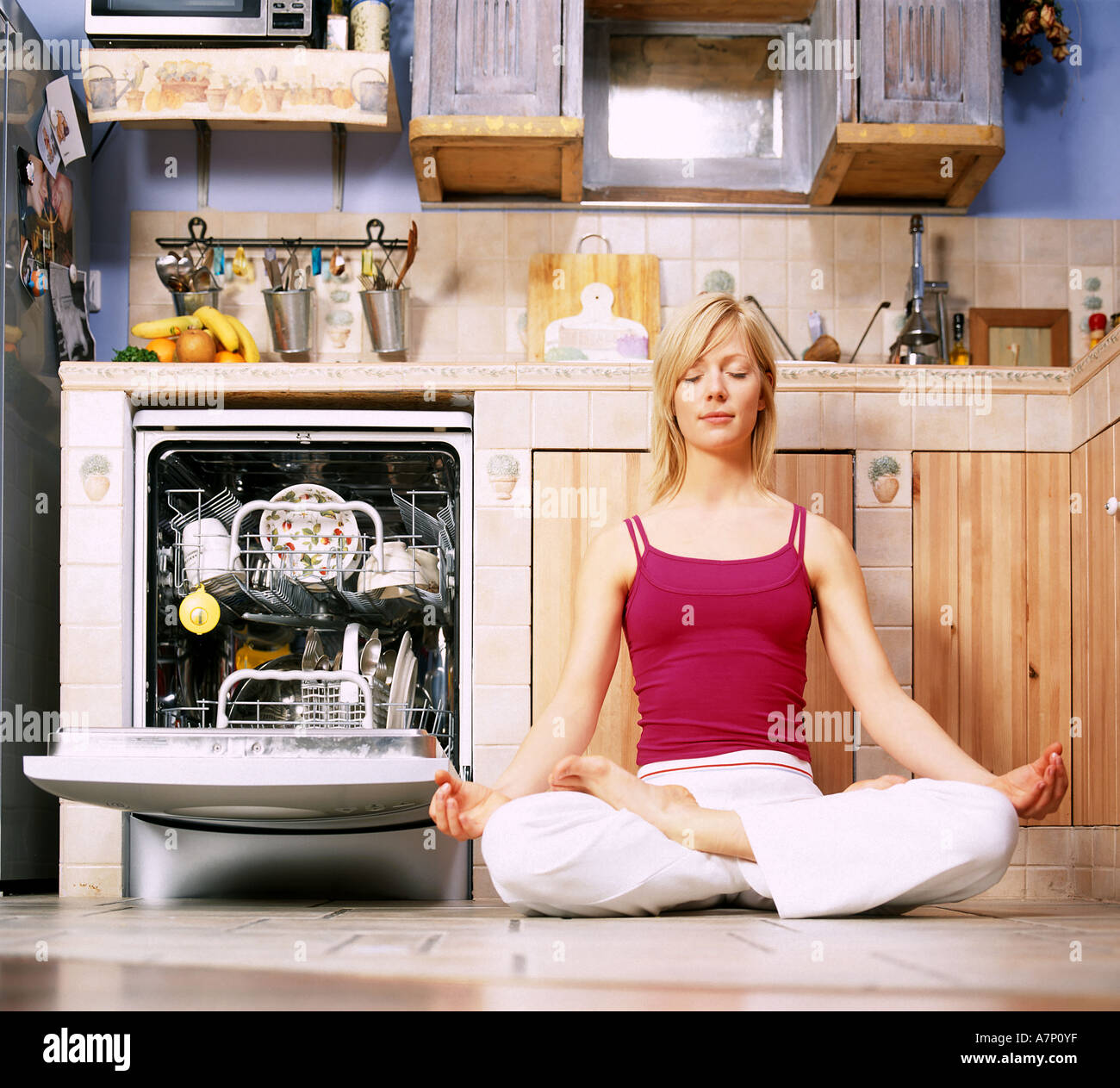 Meditation kitchen hi-res stock photography and images - Alamy