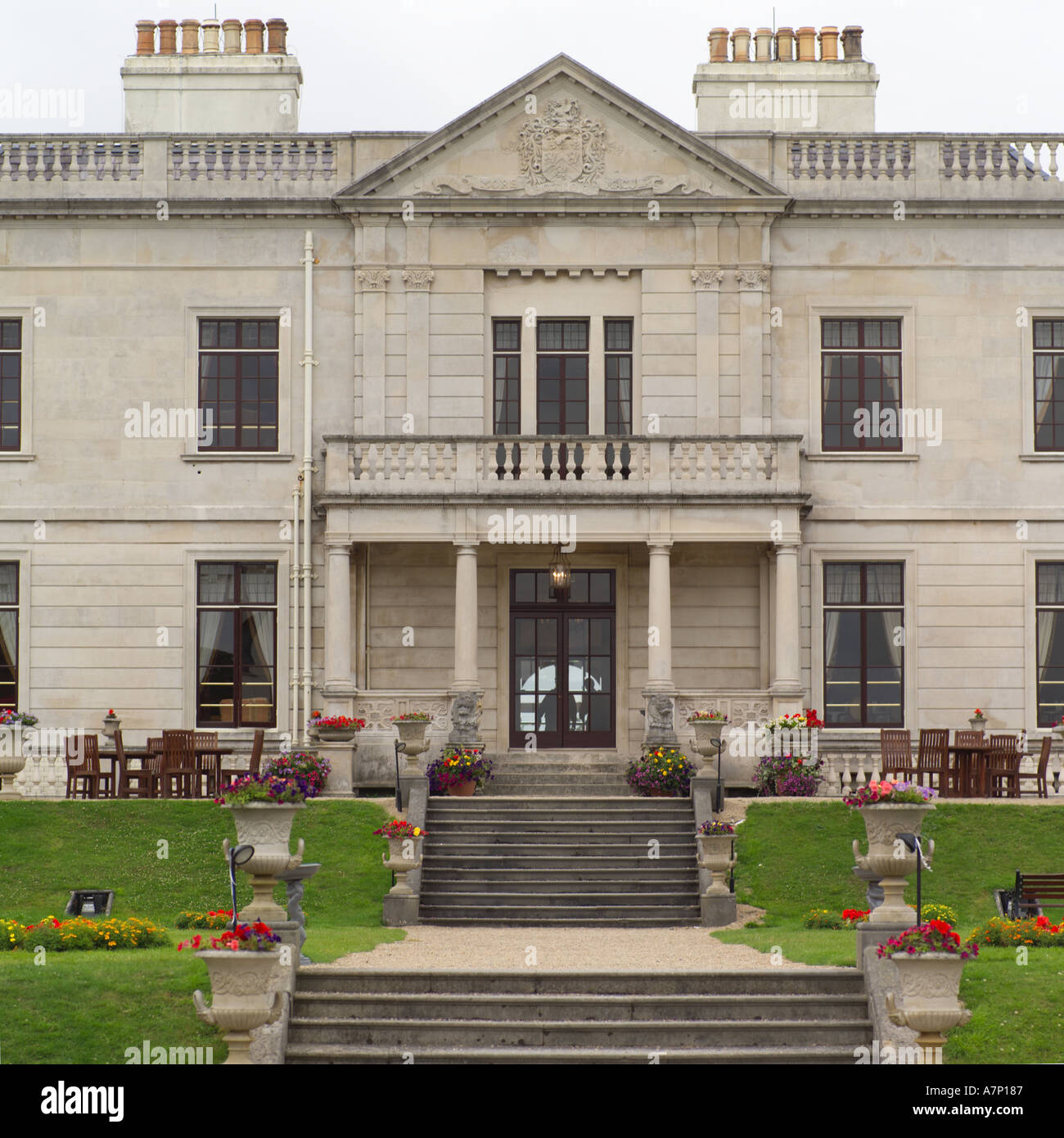 Stately Building Dublin Ireland Stock Photo - Alamy