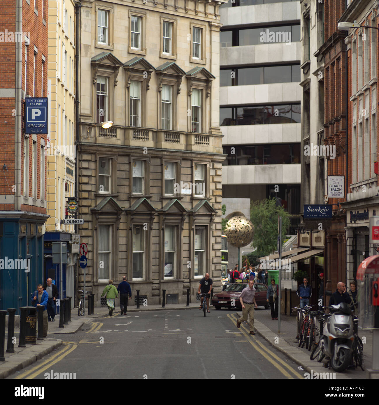 Street in Dublin Ireland Stock Photo - Alamy