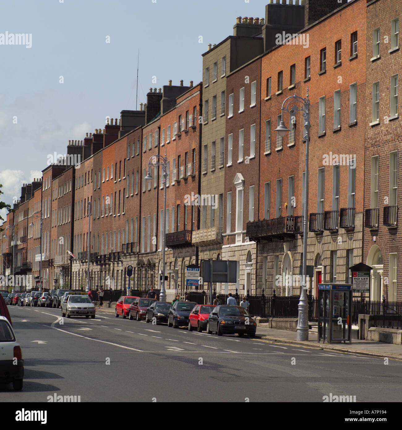 Street Scene Dublin Ireland Stock Photo - Alamy