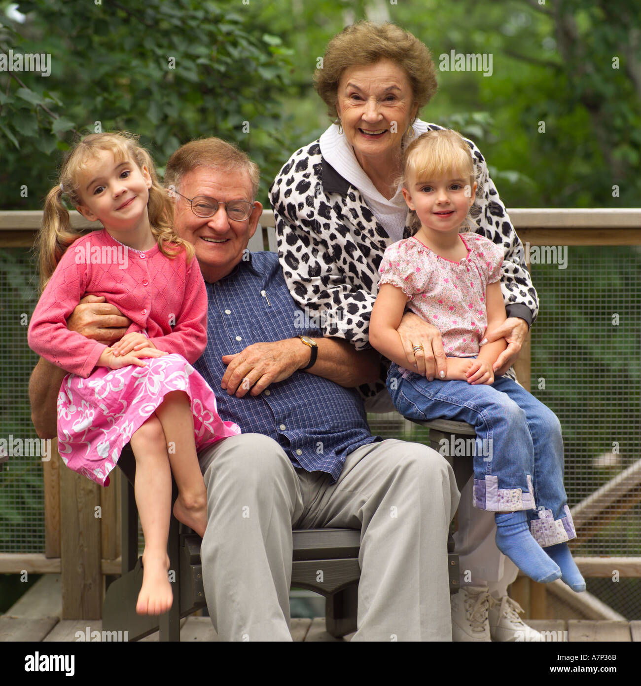 Lake family lifestyle Stock Photo - Alamy