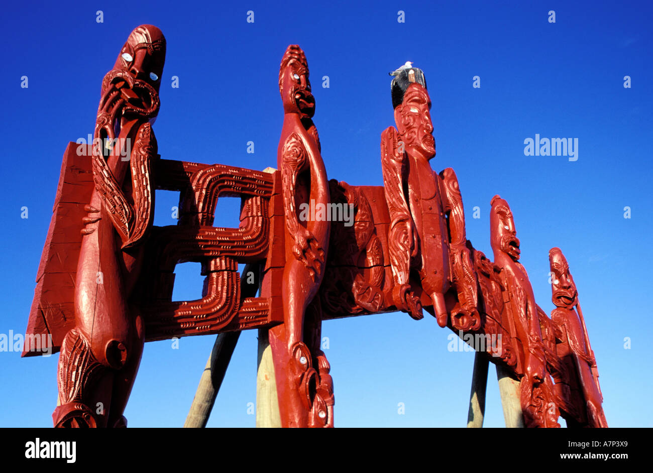 Maori sculptures hi-res stock photography and images - Alamy
