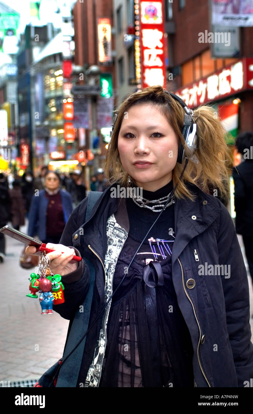 Tokyo Japan Shibuya Teen hipsters cosu purei costume outfit expression ...