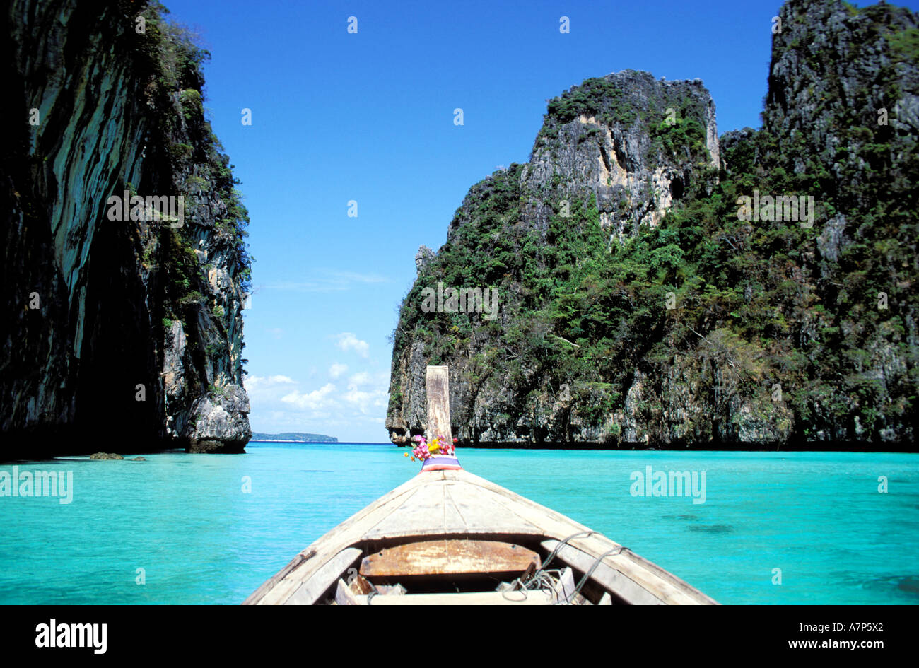 Thailand, South coast, the lagoon of Ko Pee Pee Island Stock Photo - Alamy