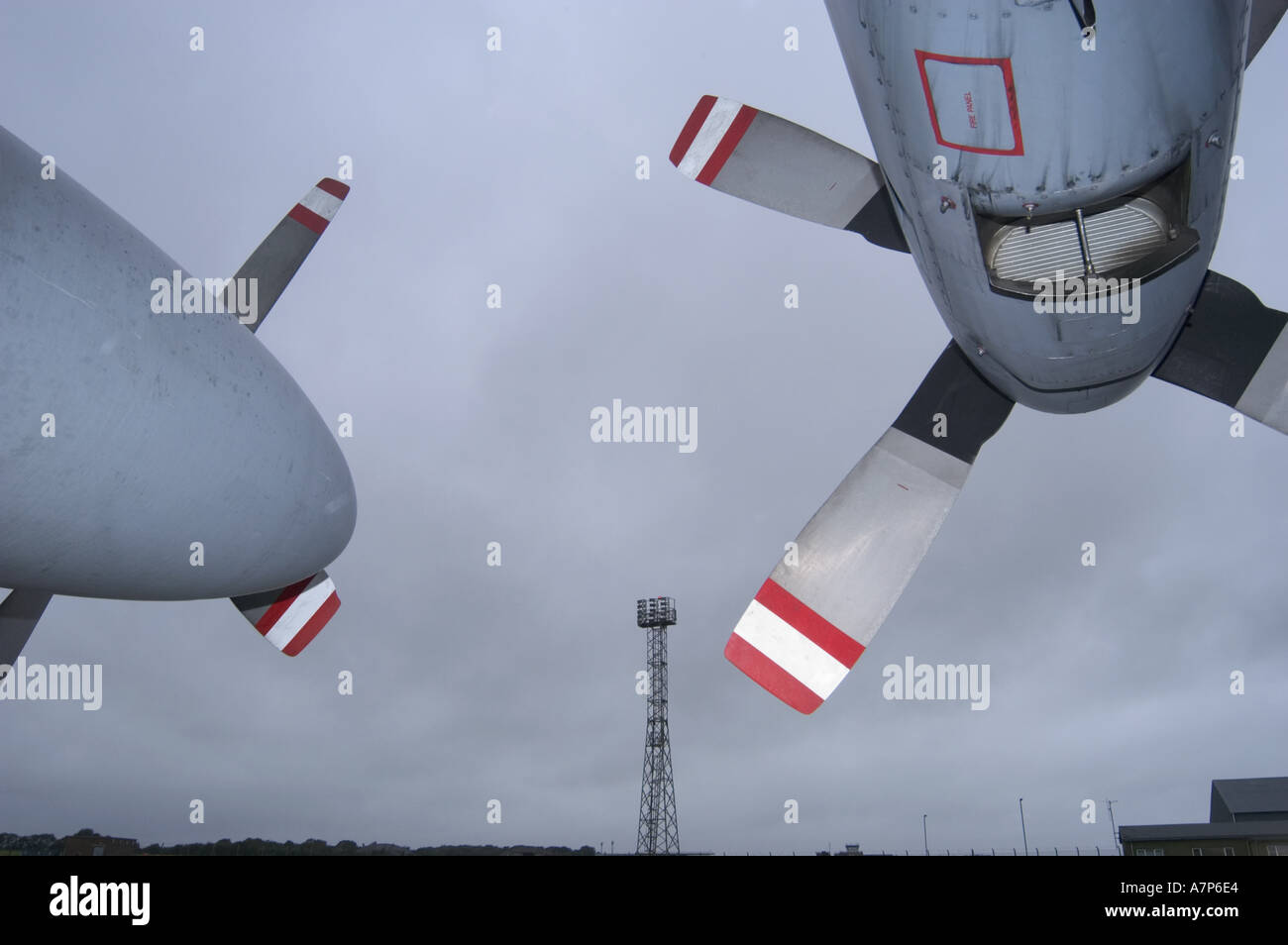 4 blade prop hi-res stock photography and images - Alamy