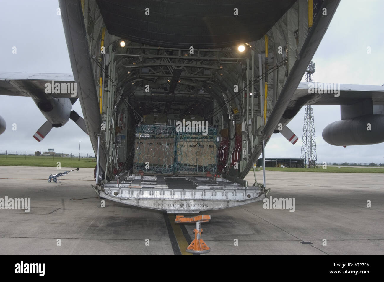 Hercules aircraft cargo ramp hi-res stock photography and images - Alamy