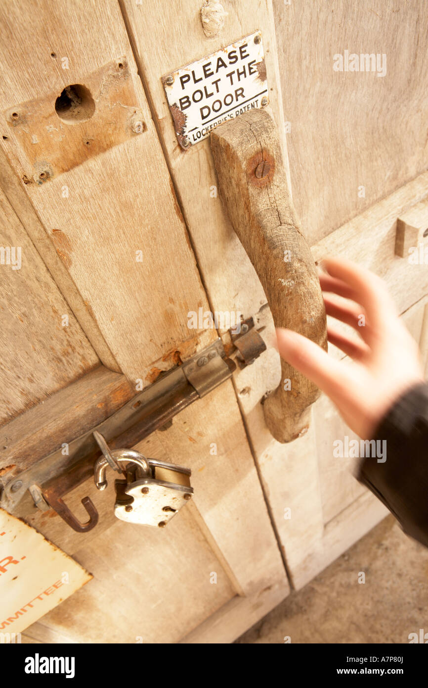 Gaining entry to hi-res stock photography and images - Alamy