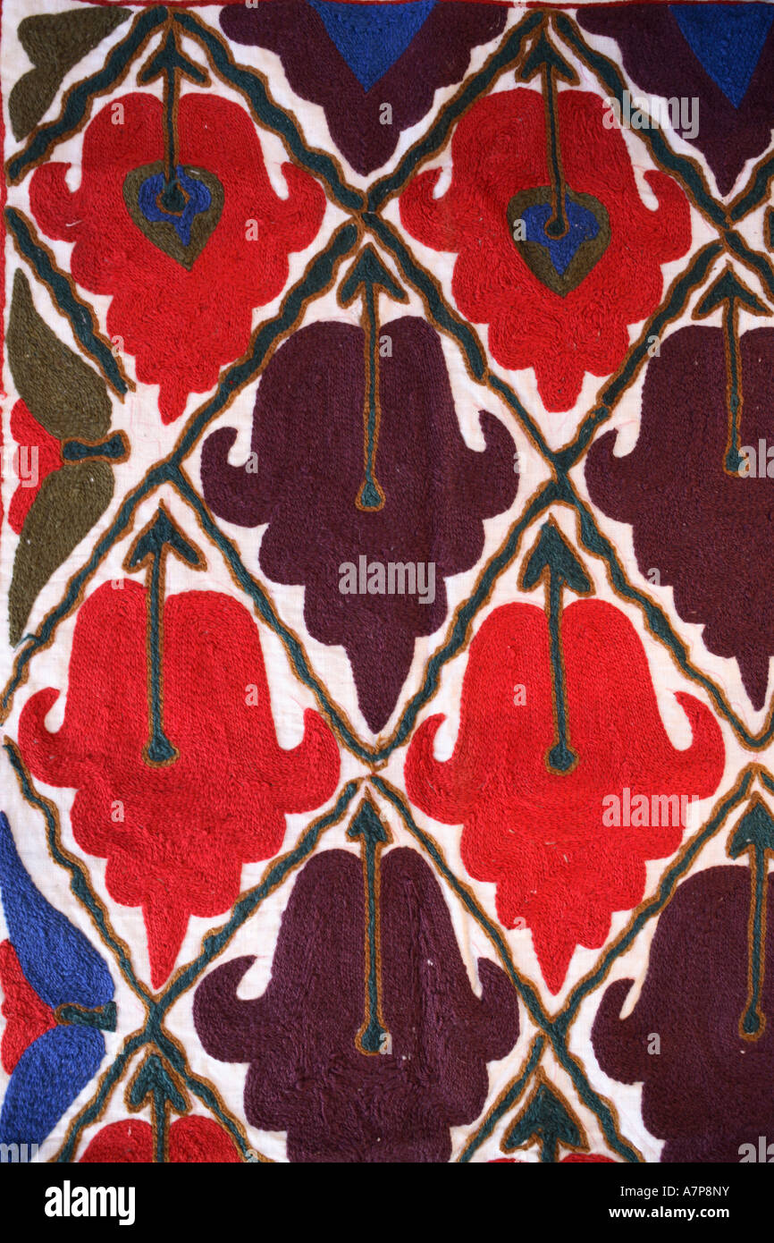 Traditional kurdish cotton embroidery, Aleppo, Syria Stock Photo - Alamy