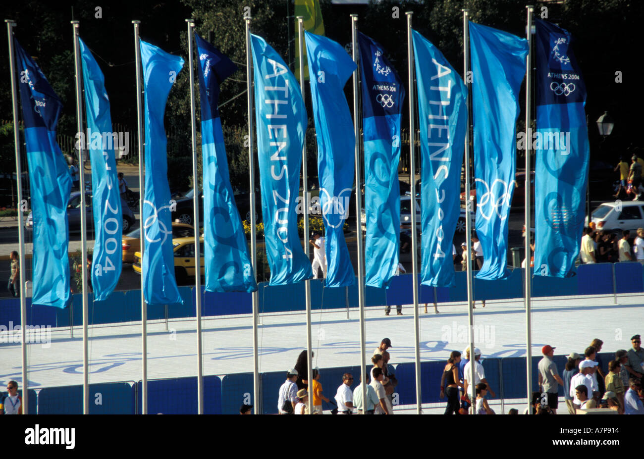 Olympic games 2004 logo hi-res stock photography and images - Alamy