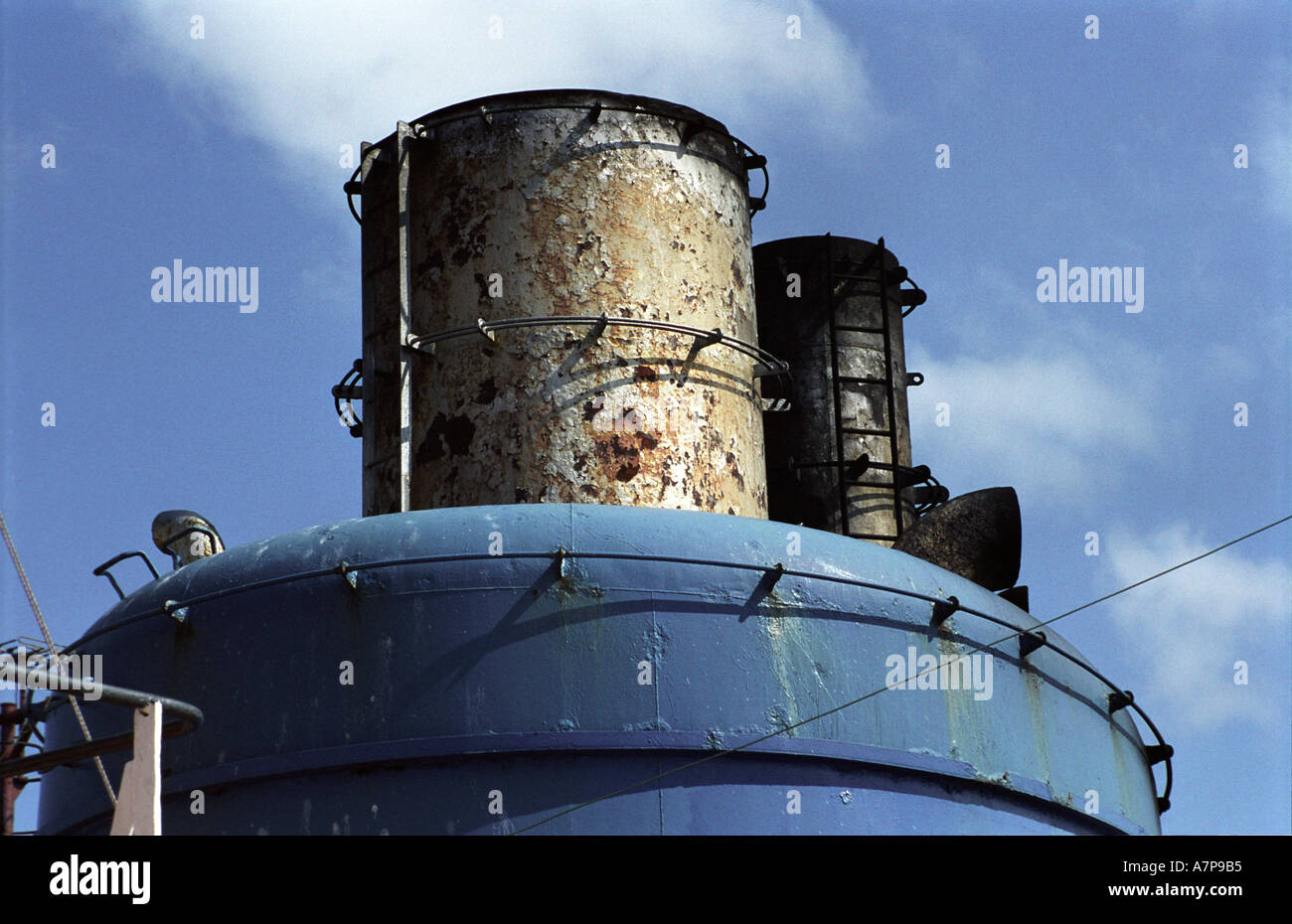 Ship funnel hi-res stock photography and images - Alamy