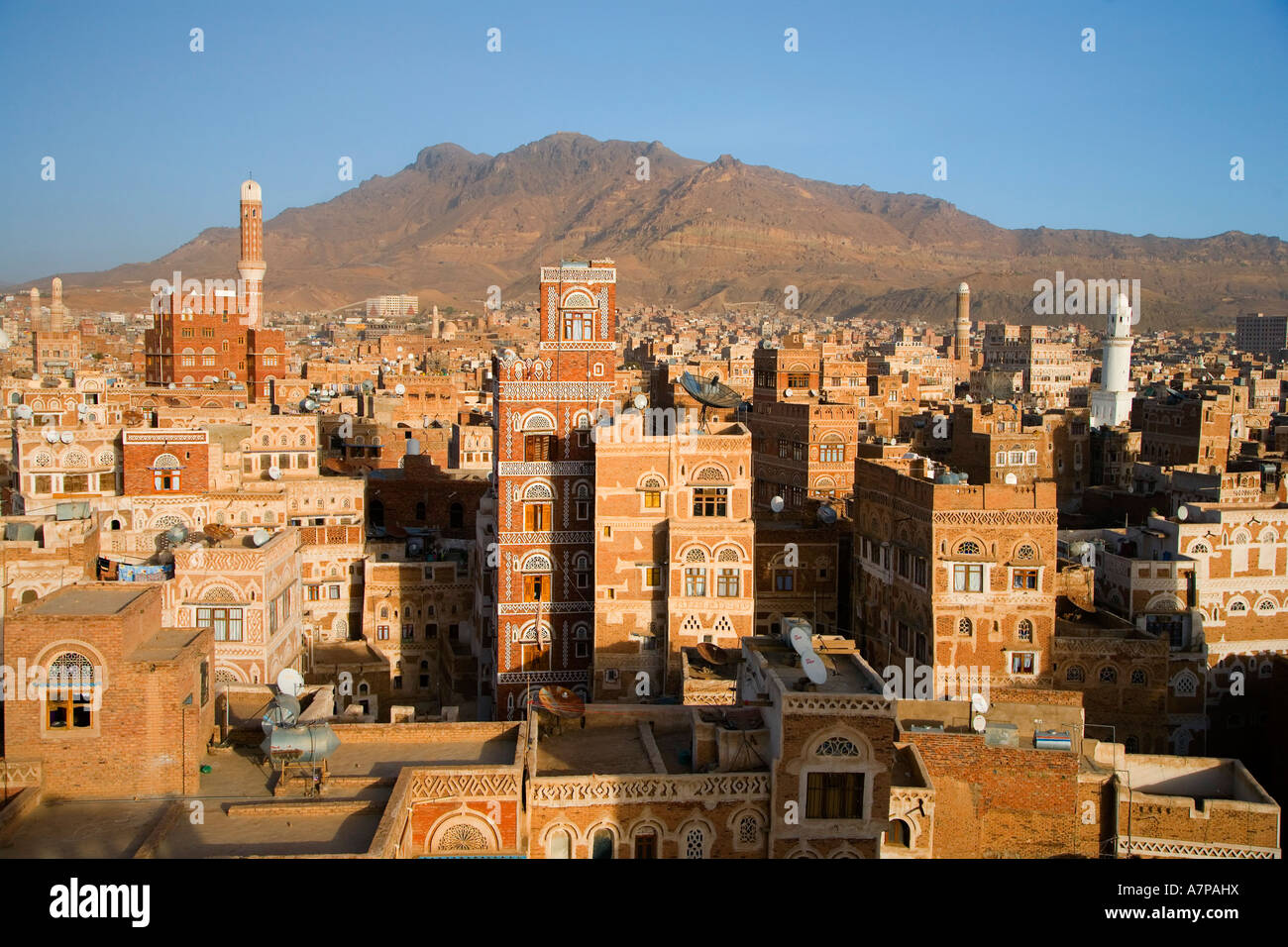 Skyline of Sanaa (Unesco World Heritage City), Yemen Stock Photo - Alamy
