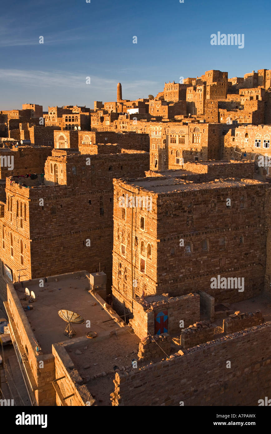 Old city of Thulla at sunrise, Yemen Stock Photo - Alamy