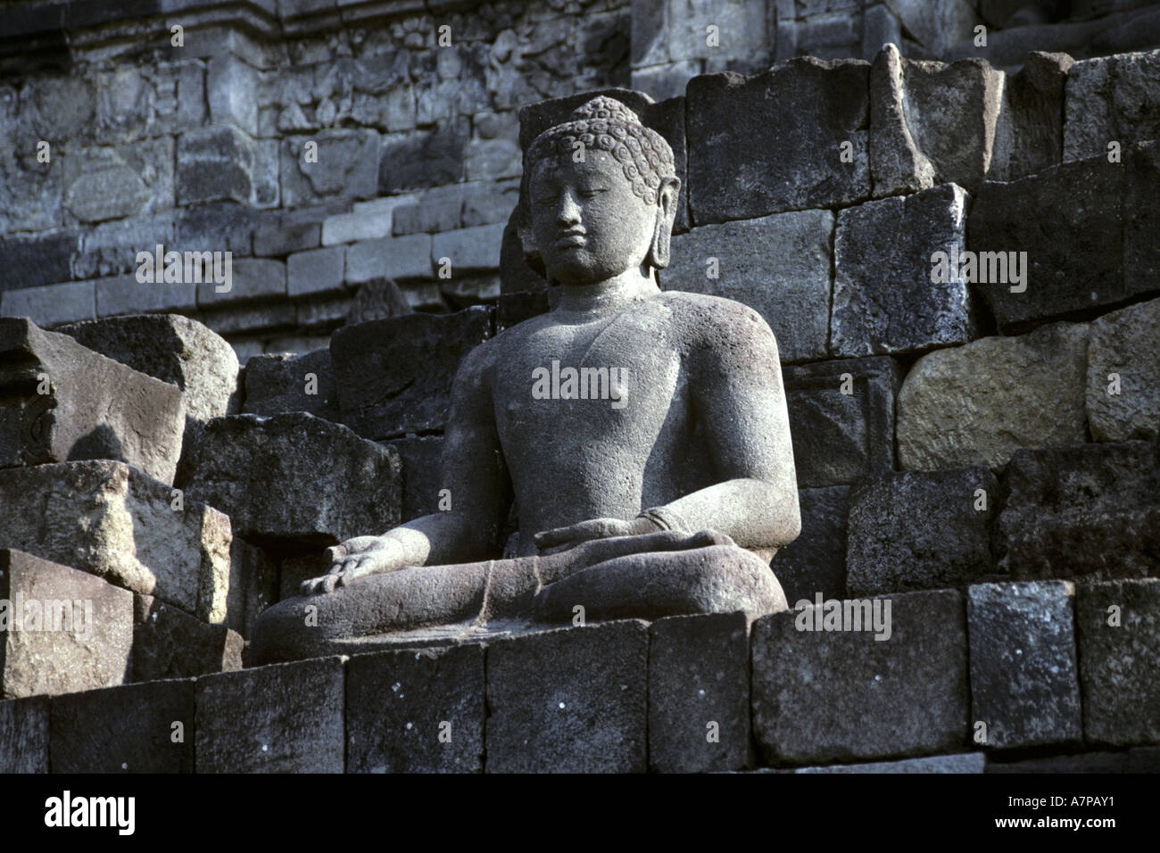 Indonesian buddhists hi-res stock photography and images - Alamy