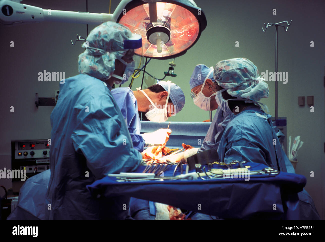 Surgical team performs kidney transplant in operating room Stock Photo ...