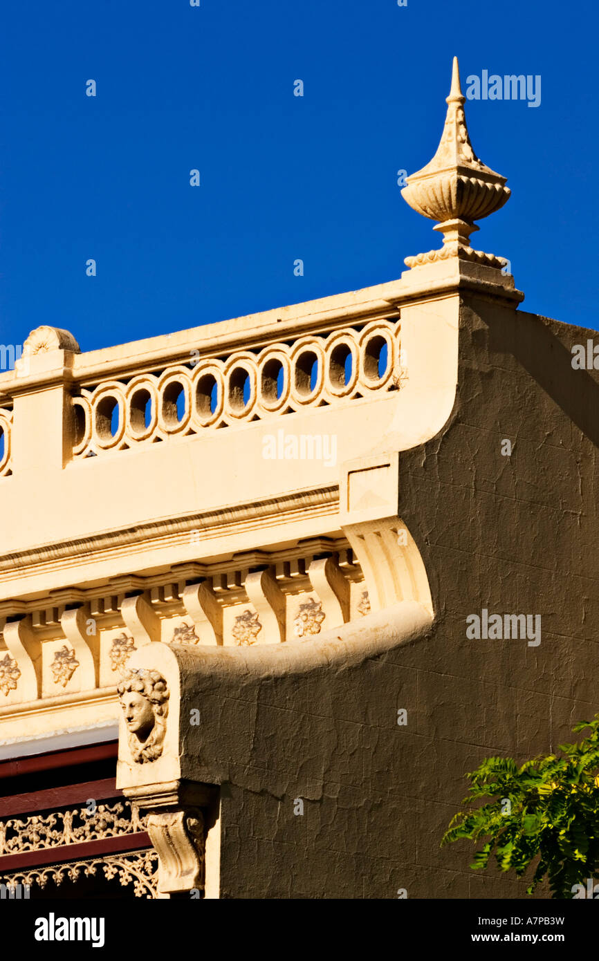 Old terrace houses melbourne victoria hi-res stock photography and ...