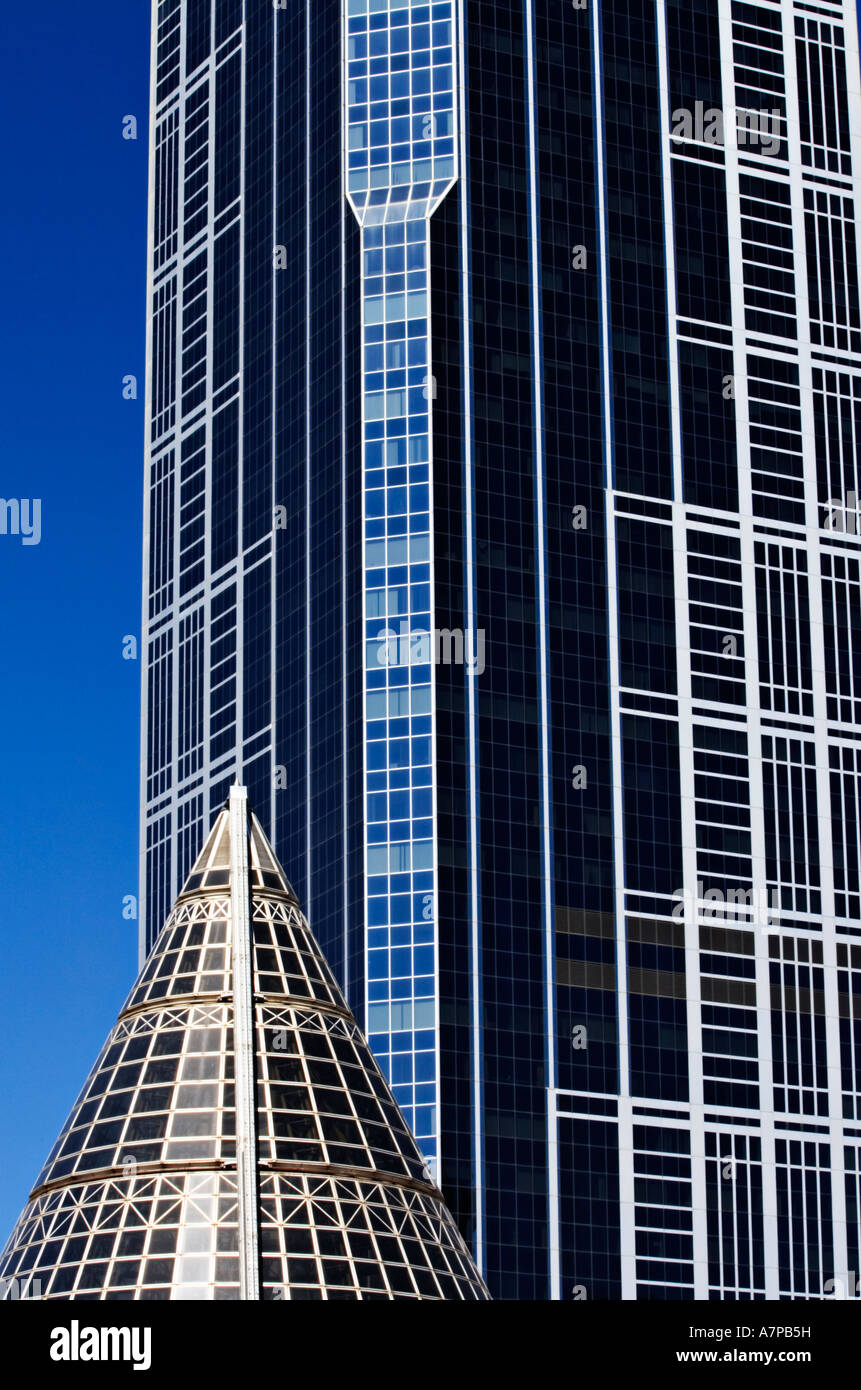 Melbourne architecture glass steel atrium hi-res stock photography and ...
