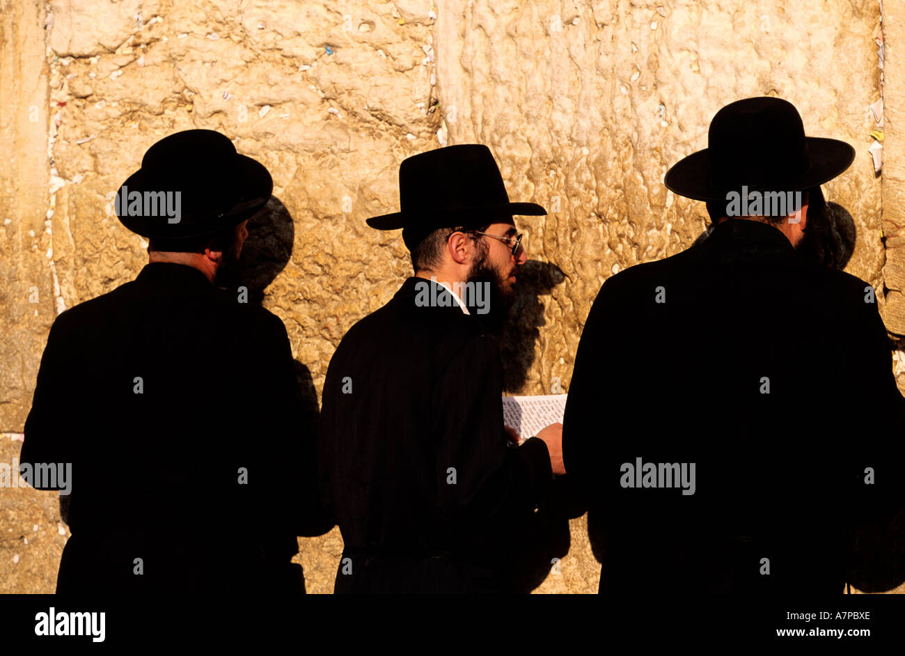 Israel, Judean Mountains, Old Jerusalem, Hasid Jews praying in front of ...