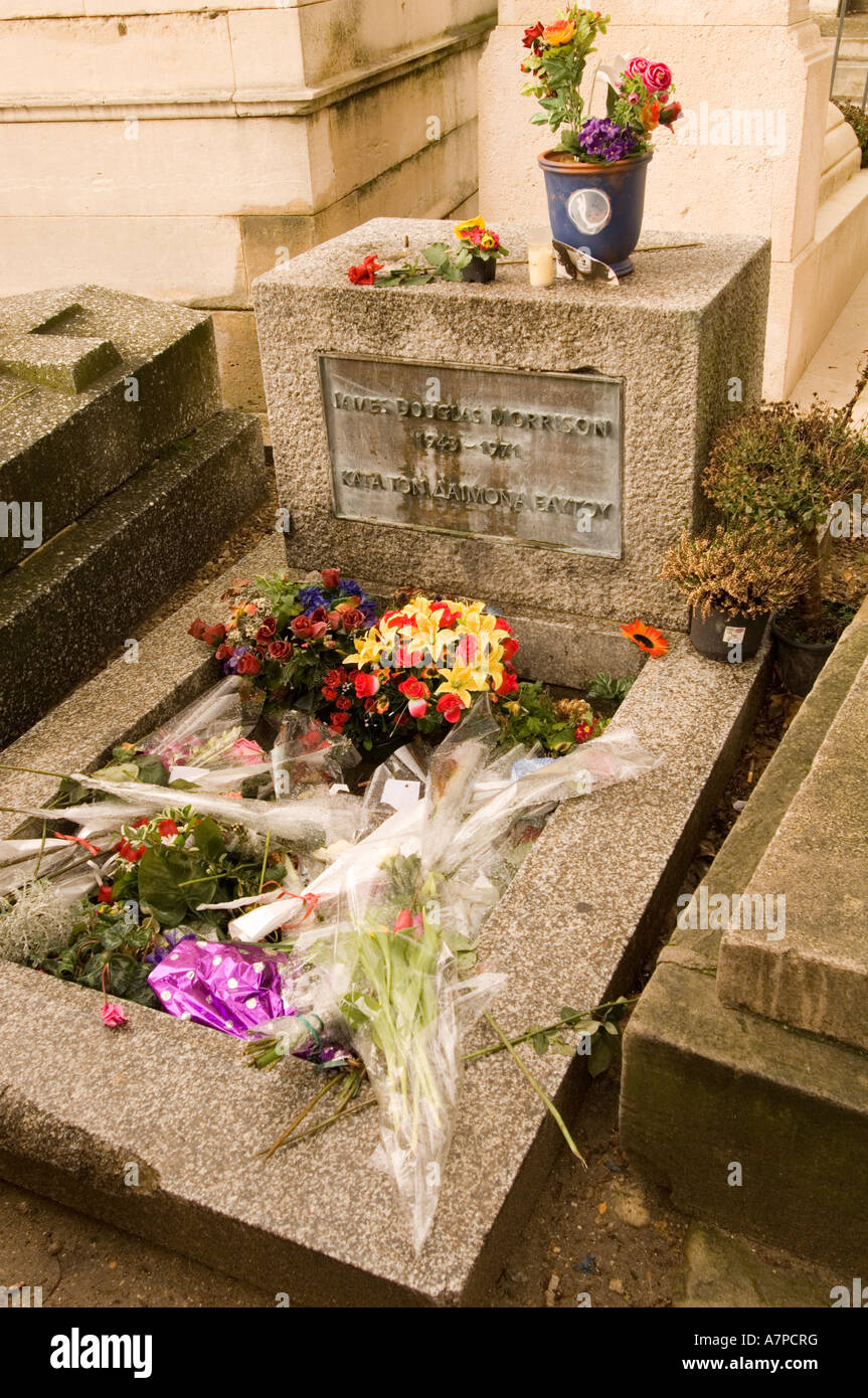 Jim Morrison's grave. Pere-Lachaise cemetery. Paris. France Stock Photo ...