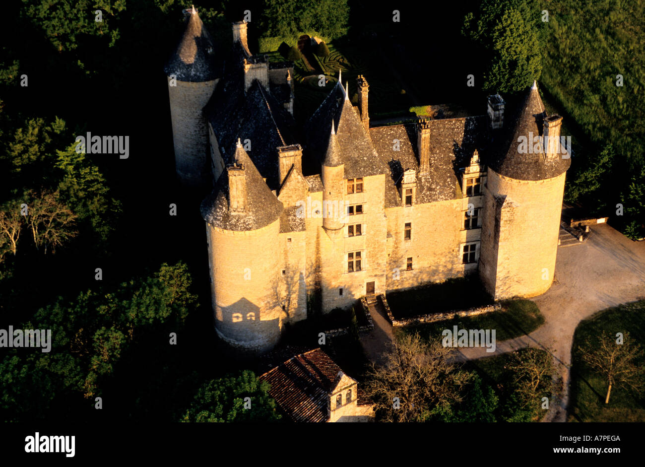 Montal castle aerial view hi-res stock photography and images - Alamy