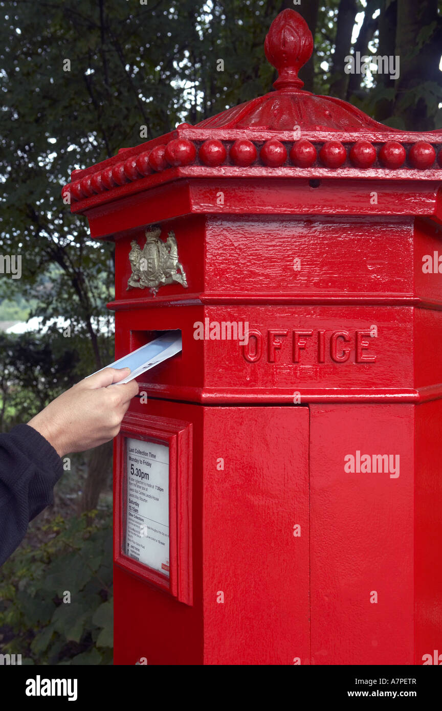 Person posting letter in a Victorian postbox Stock Photo - Alamy Person posting letter in a Victorian postbox Stock Photo - Alamy