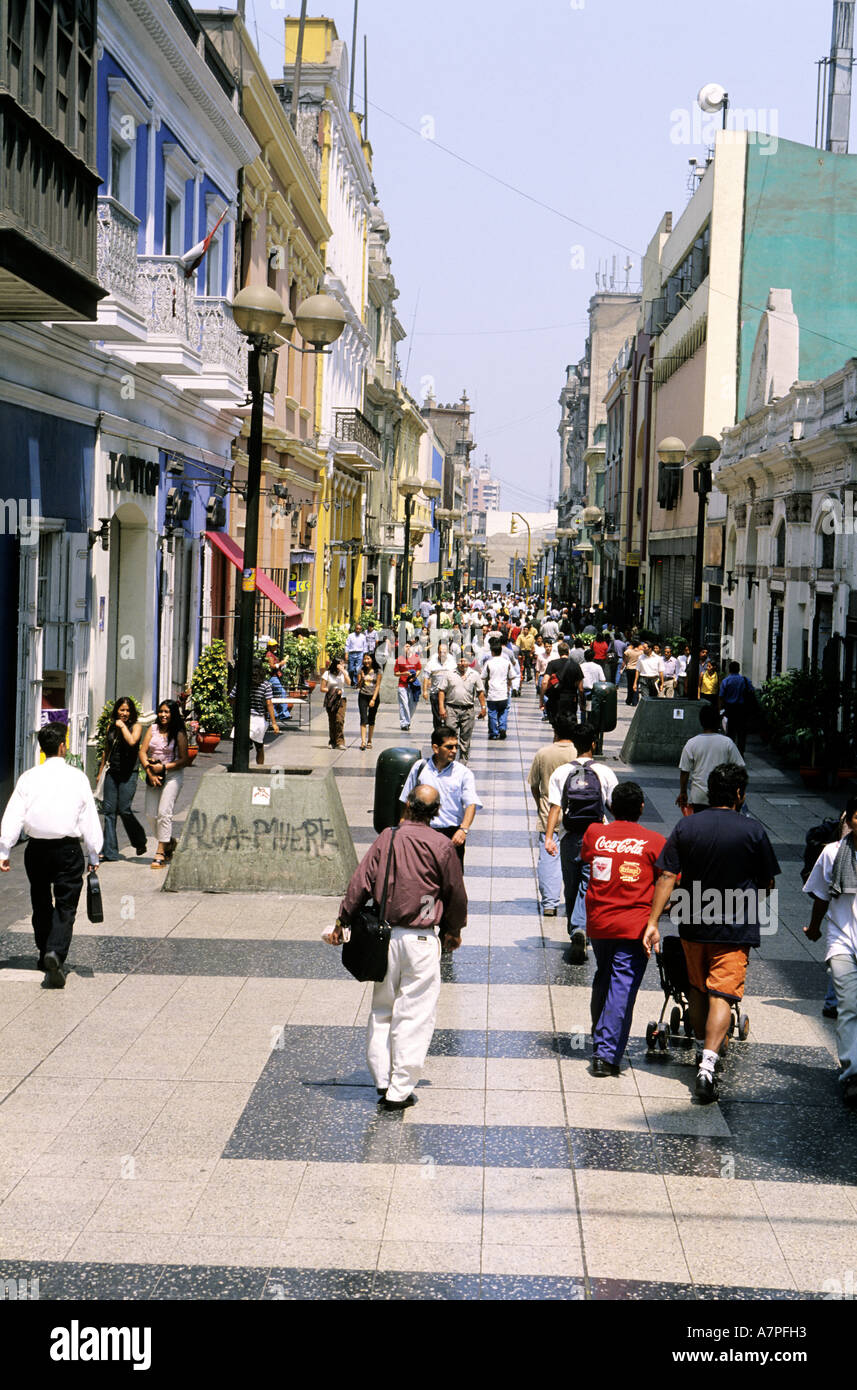 Peru lima street lamp hi-res stock photography and images - Alamy