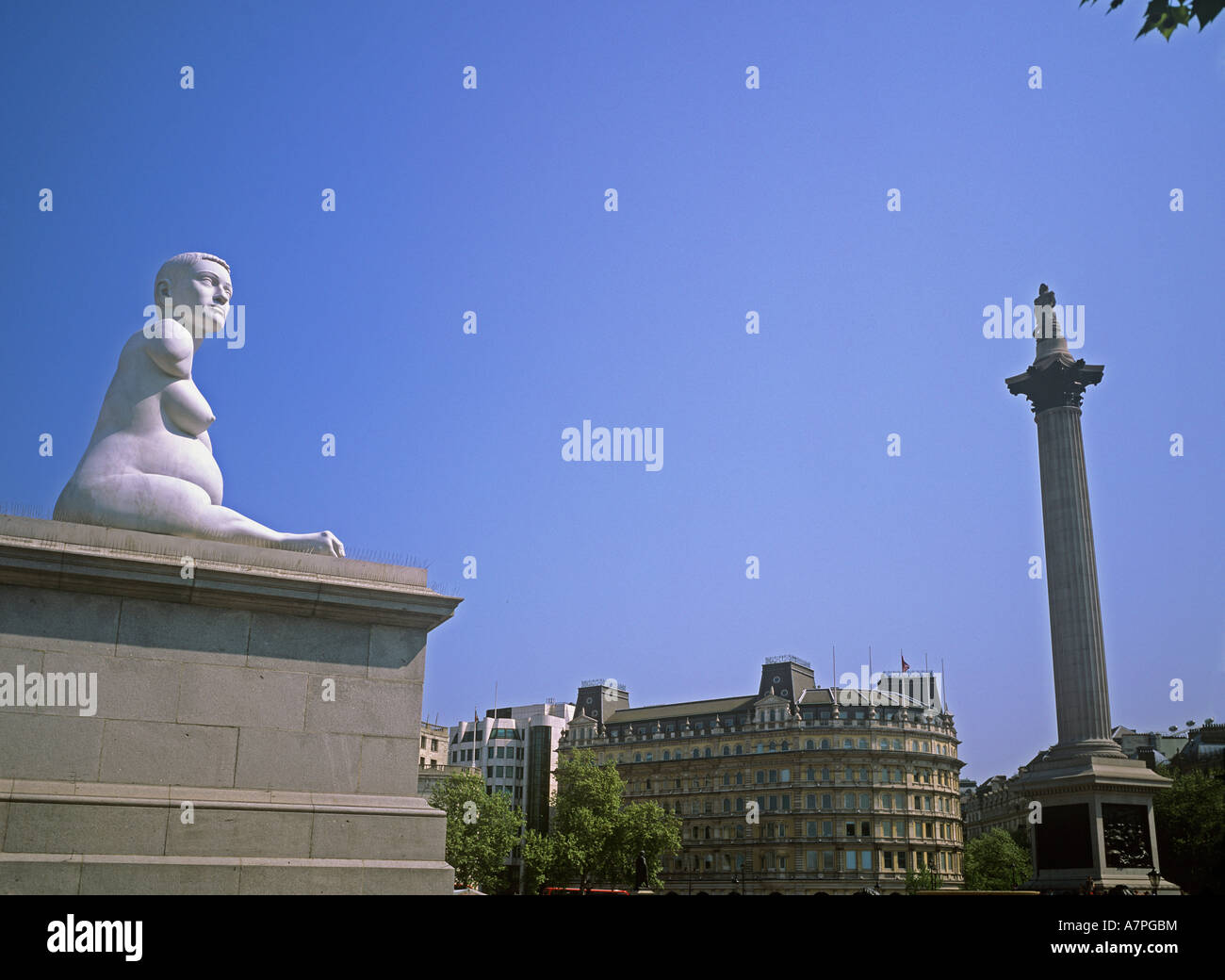 Alison Lapper overlooks Trafalgar Square opposite National Portrait ...
