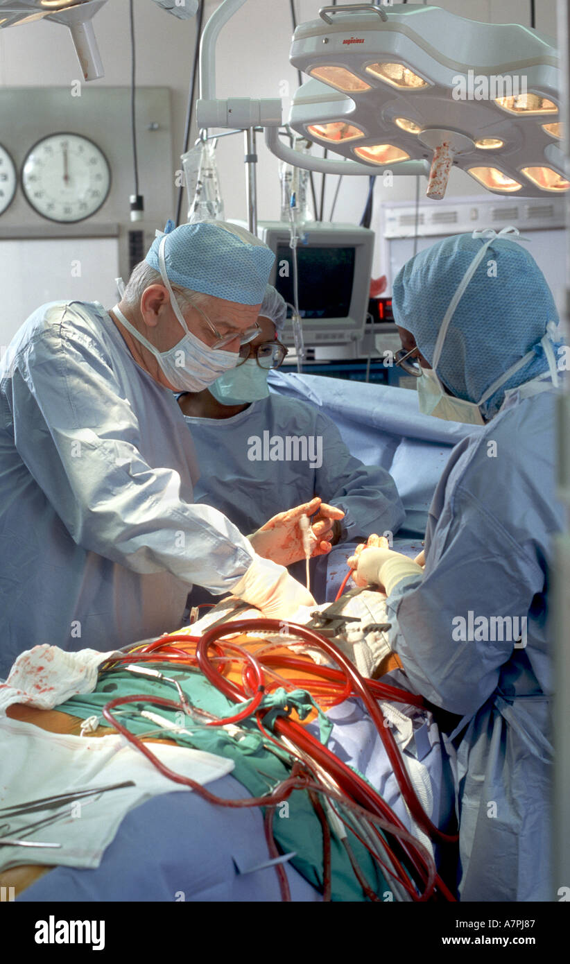 Open heart surgery hi-res stock photography and images - Alamy