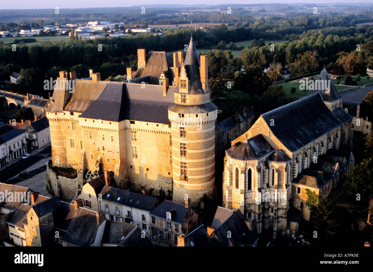 Durtal castle hi-res stock photography and images - Alamy