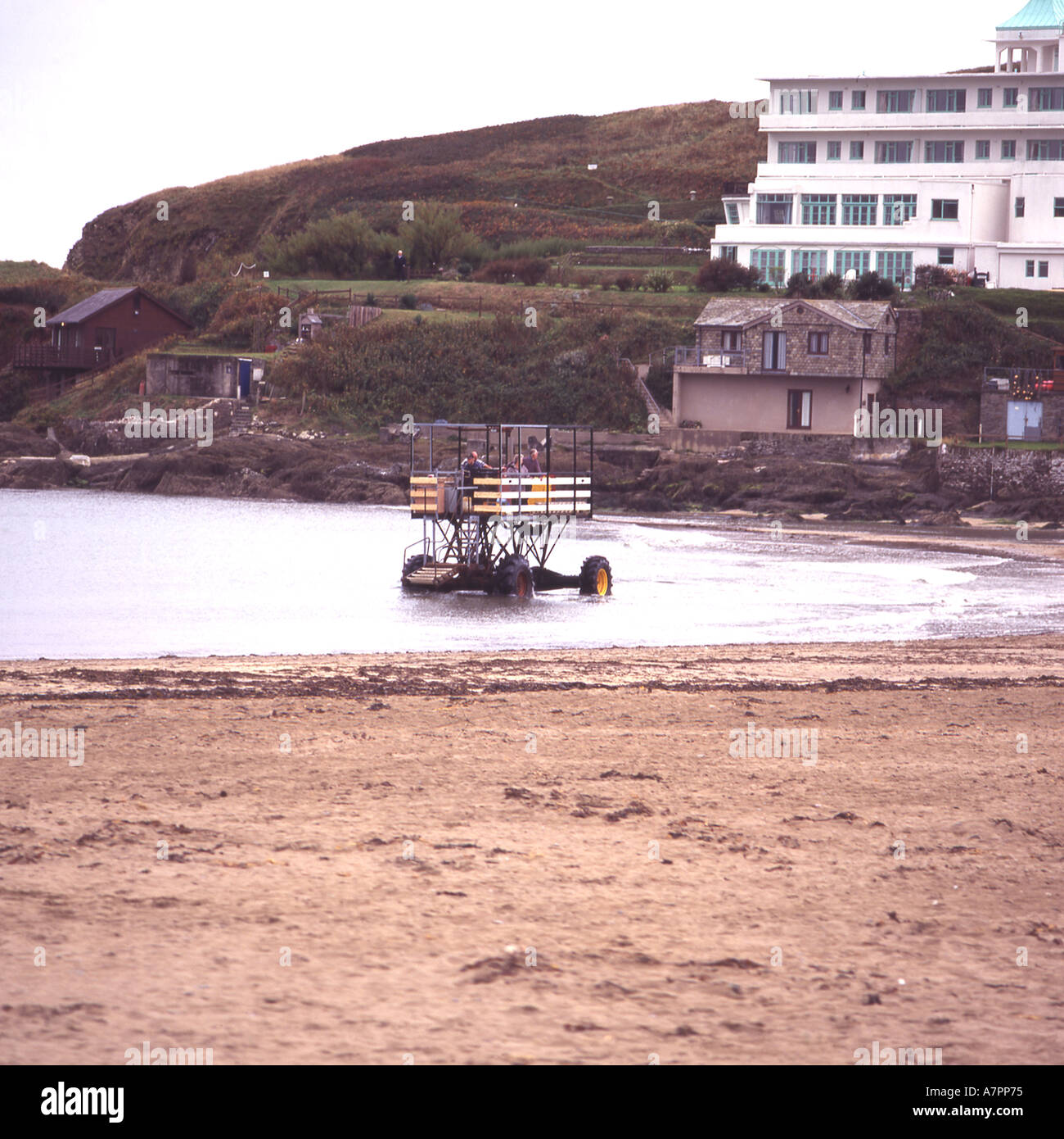 Z 525 Sea Tractor Burgh Is Devon Stock Photo - Alamy