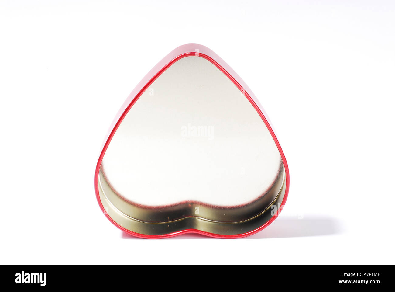 Tin can in heart form Stock Photo - Alamy