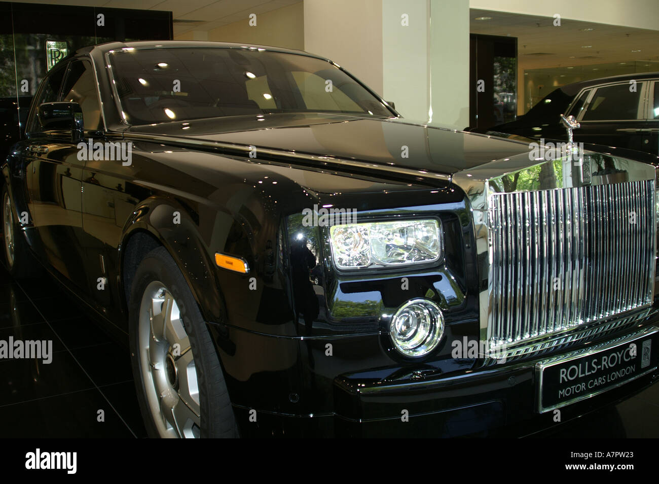 Rolls Royce Phantom motor car 2004 2005 Stock Photo - Alamy