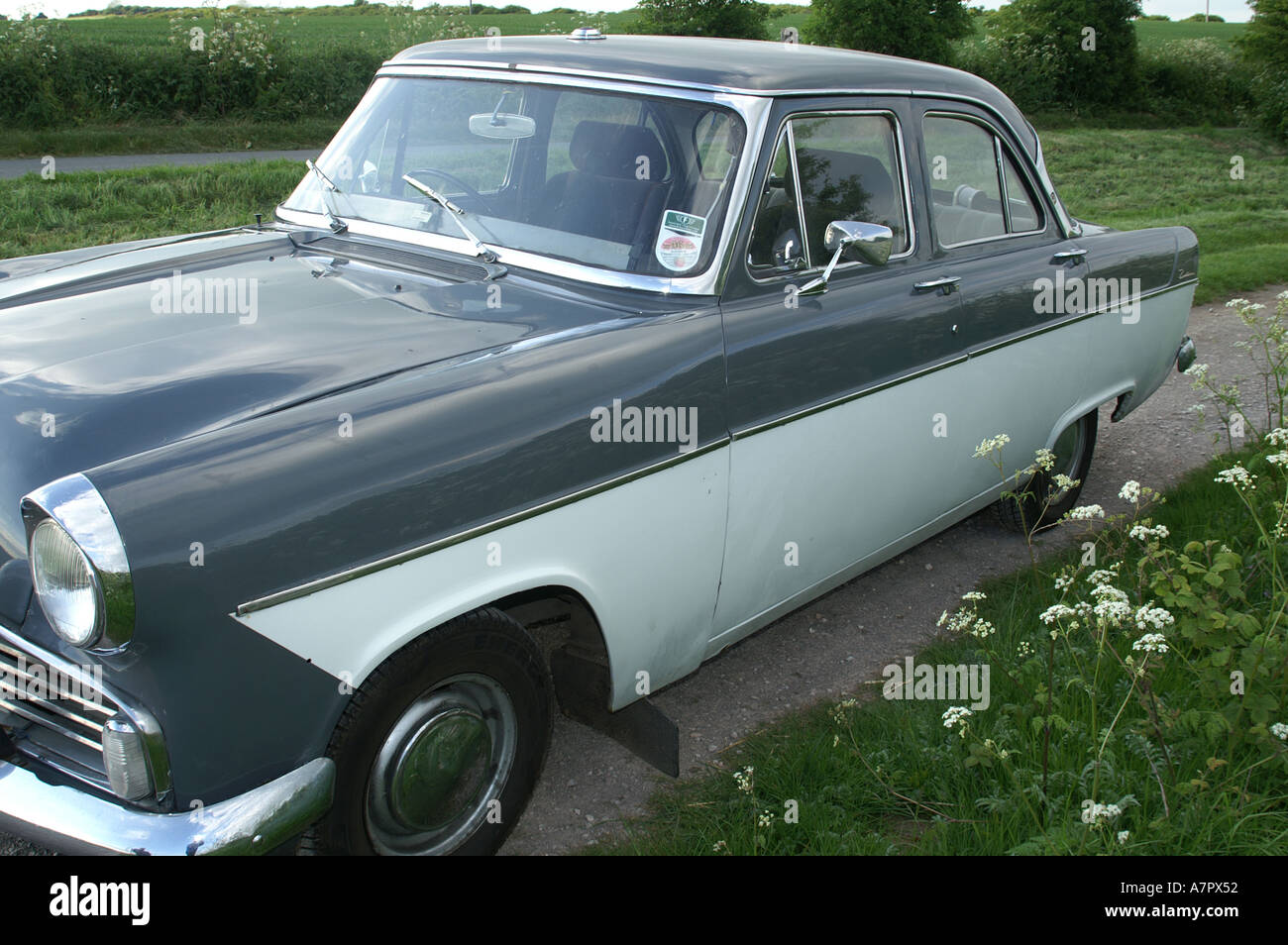 Ford Zephyr Zodiac mark two 1960 Stock Photo - Alamy