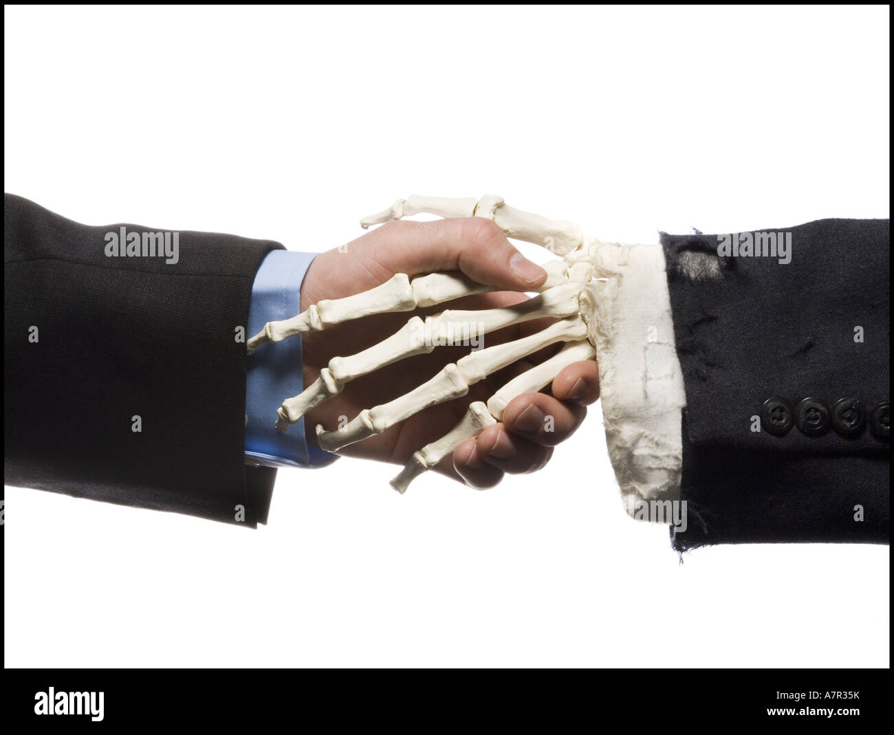 Skeleton handshake hi-res stock photography and images - Alamy