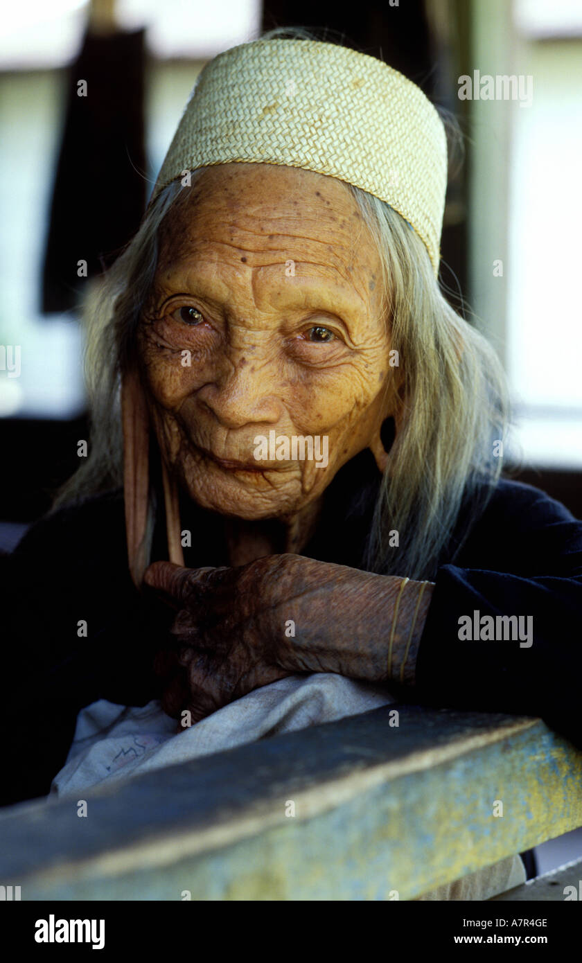 Kenyah people hi-res stock photography and images - Alamy