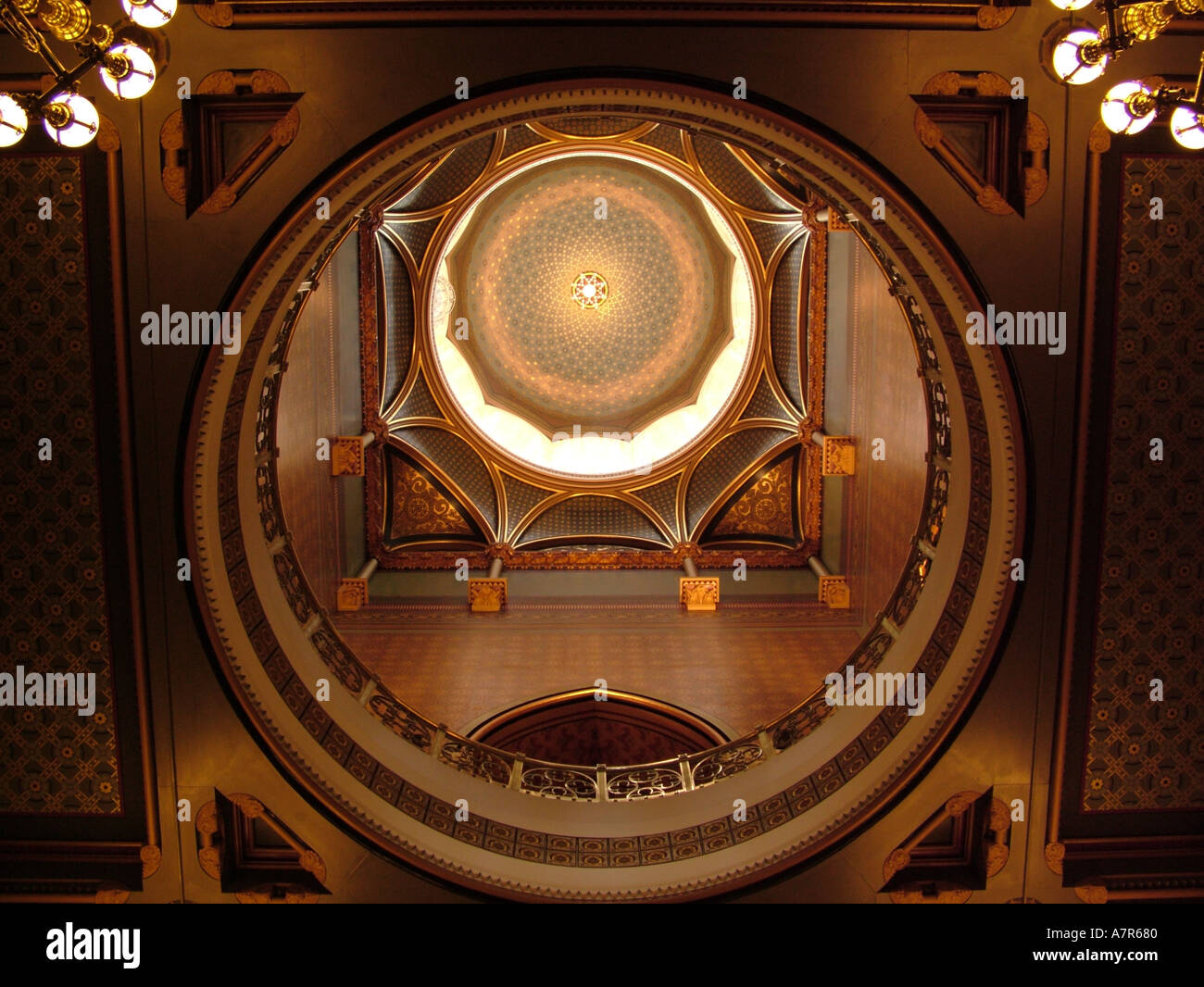 Connecticut capitol interior hi-res stock photography and images - Alamy