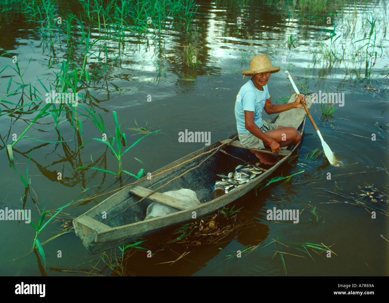 Amazon fisherman hi-res stock photography and images - Alamy