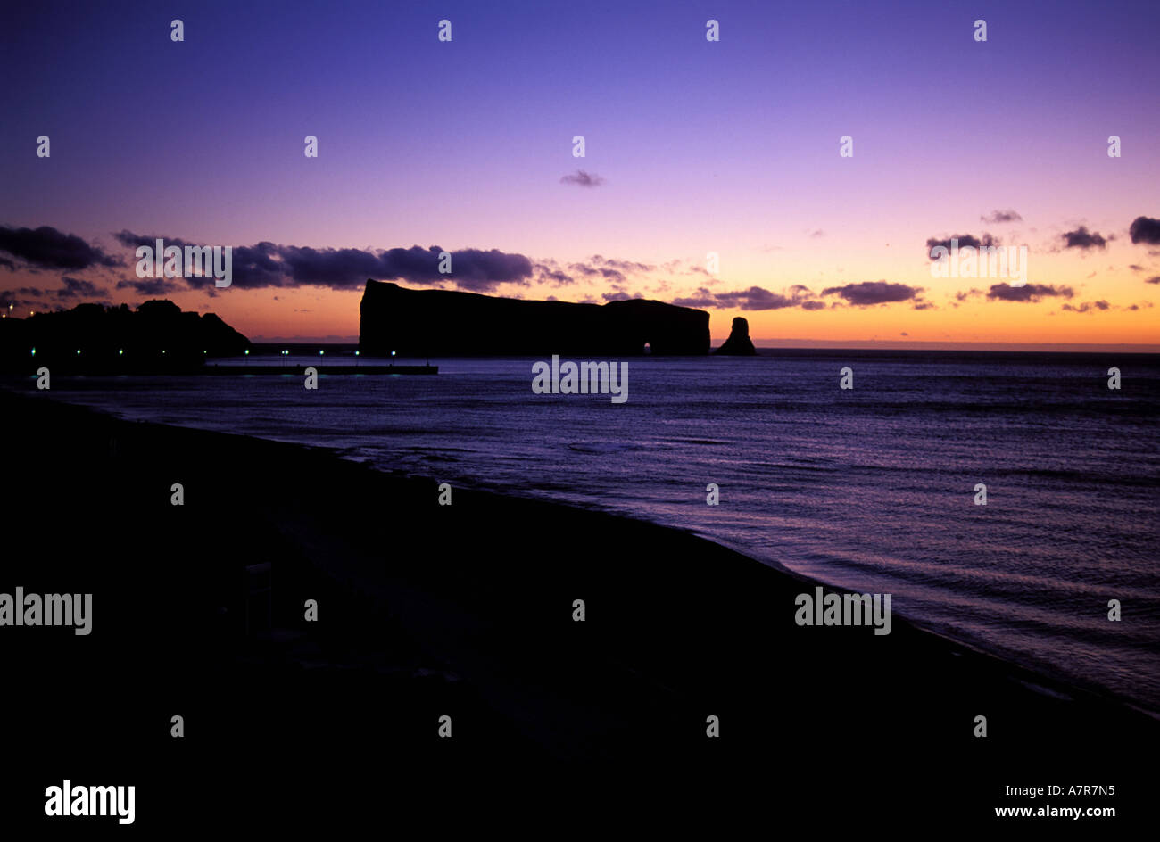 Perce rock gaspe quebec sunset hi-res stock photography and images - Alamy