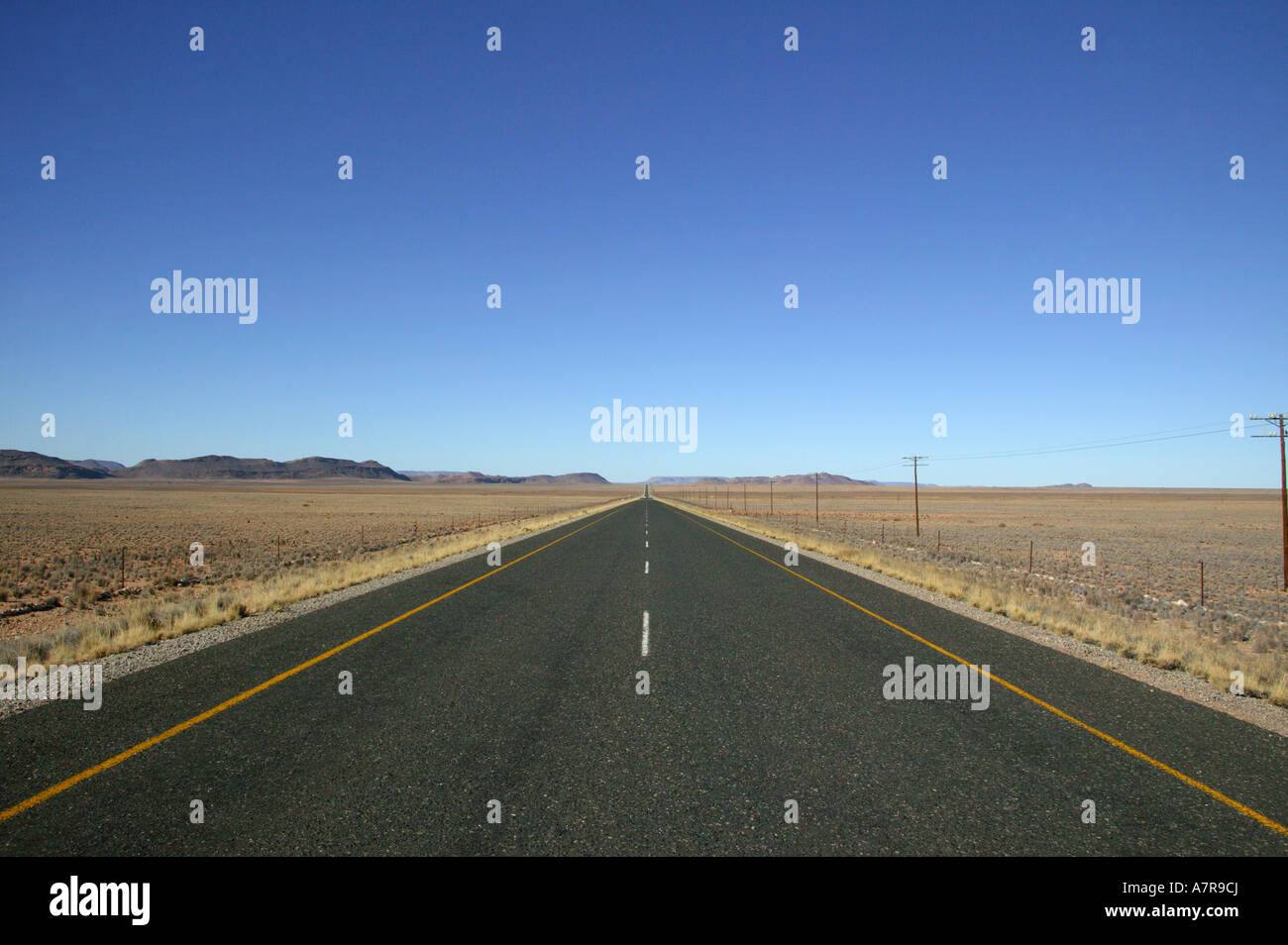 Flat terrain hi-res stock photography and images - Alamy