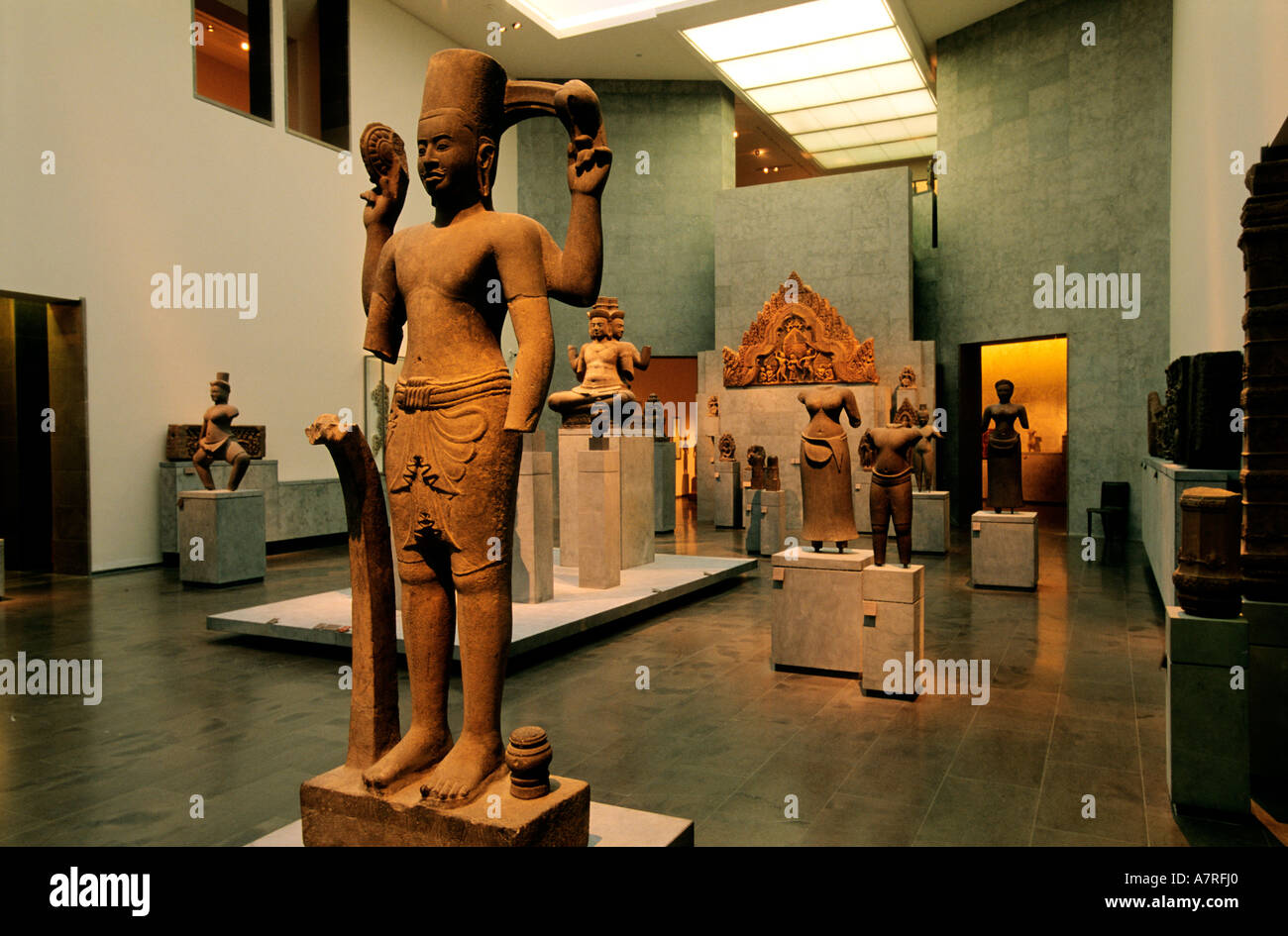 Guimet museum of asian art hi-res stock photography and images - Alamy