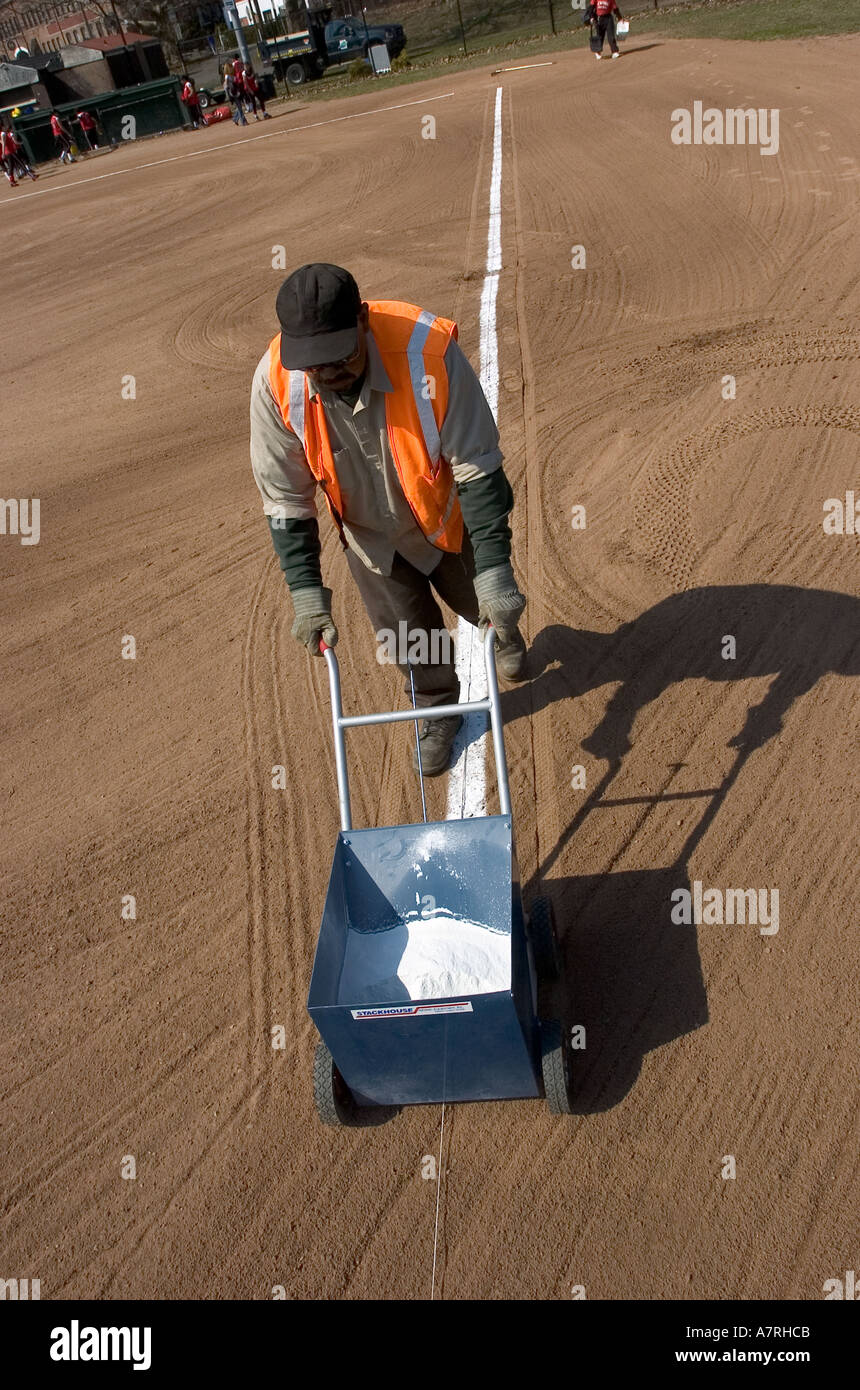 Baseball field chalk hi-res stock photography and images - Alamy